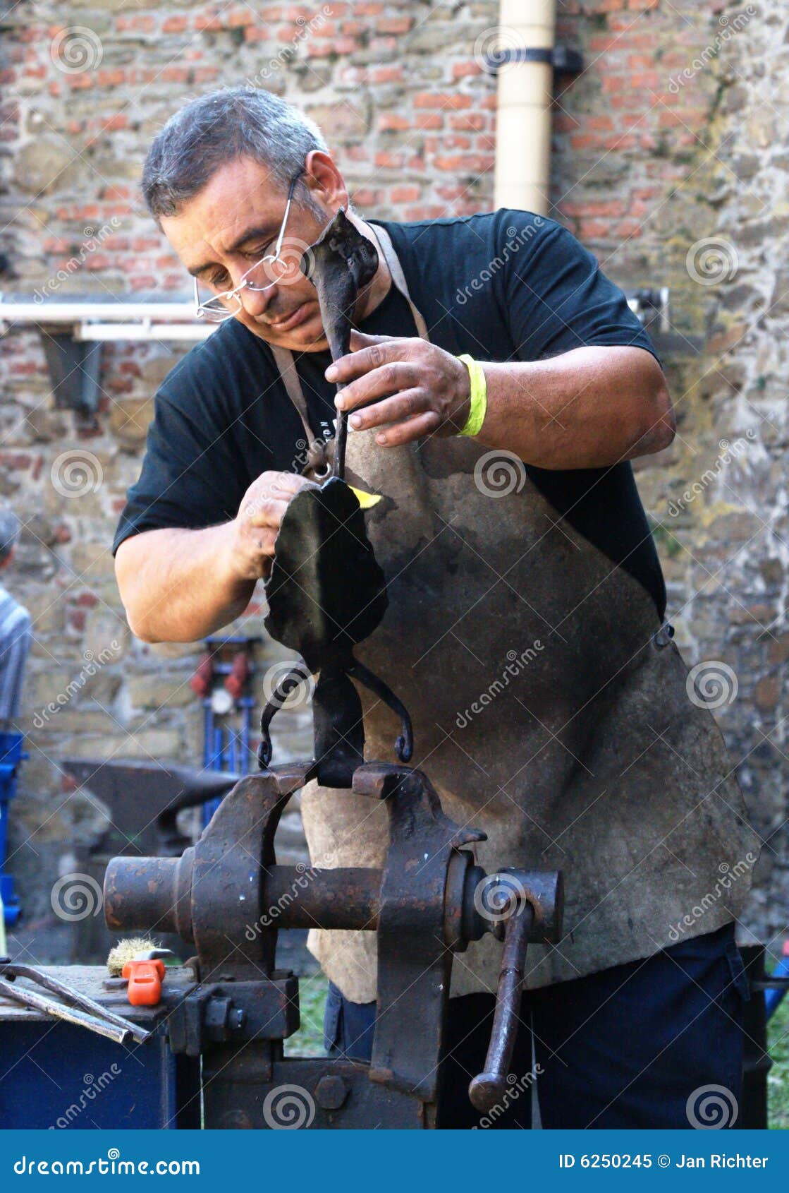 Blacksmith Finishing Iron Flower Editorial Image - Image of helfstyn ...