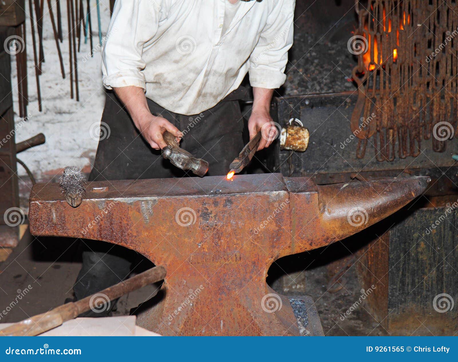 Blacksmith Hammering metal stock image. Image of craftsman - 9261565