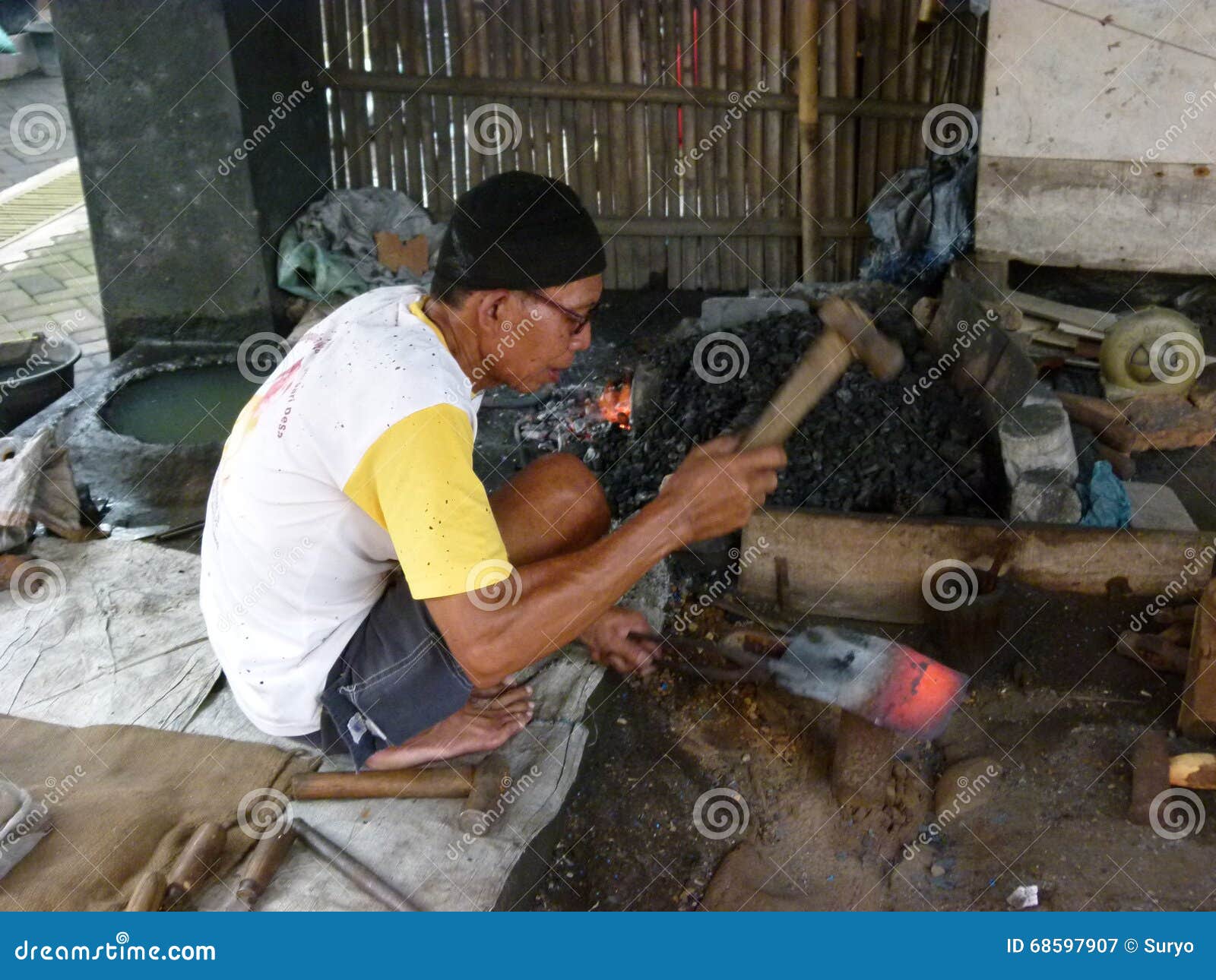 Blacksmith editorial photography. Image of people, central - 68597907