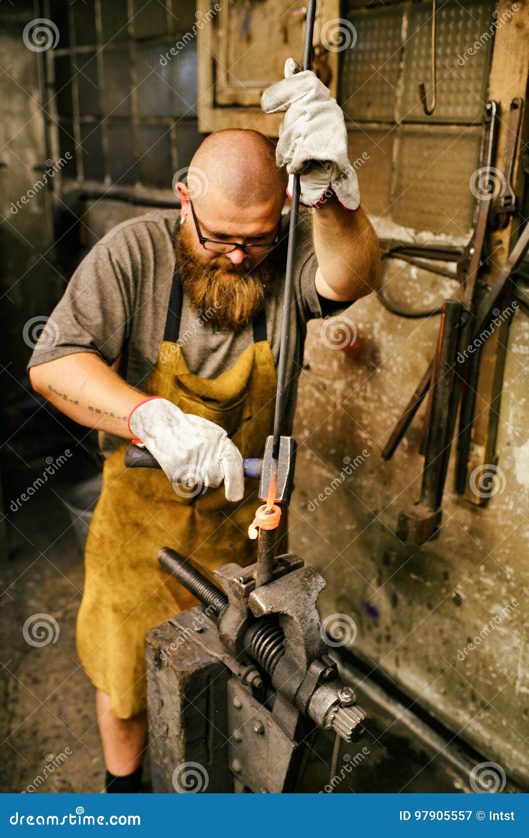 Blacksmith Working in Workshop Stock Image - Image of metalwork, hammer ...