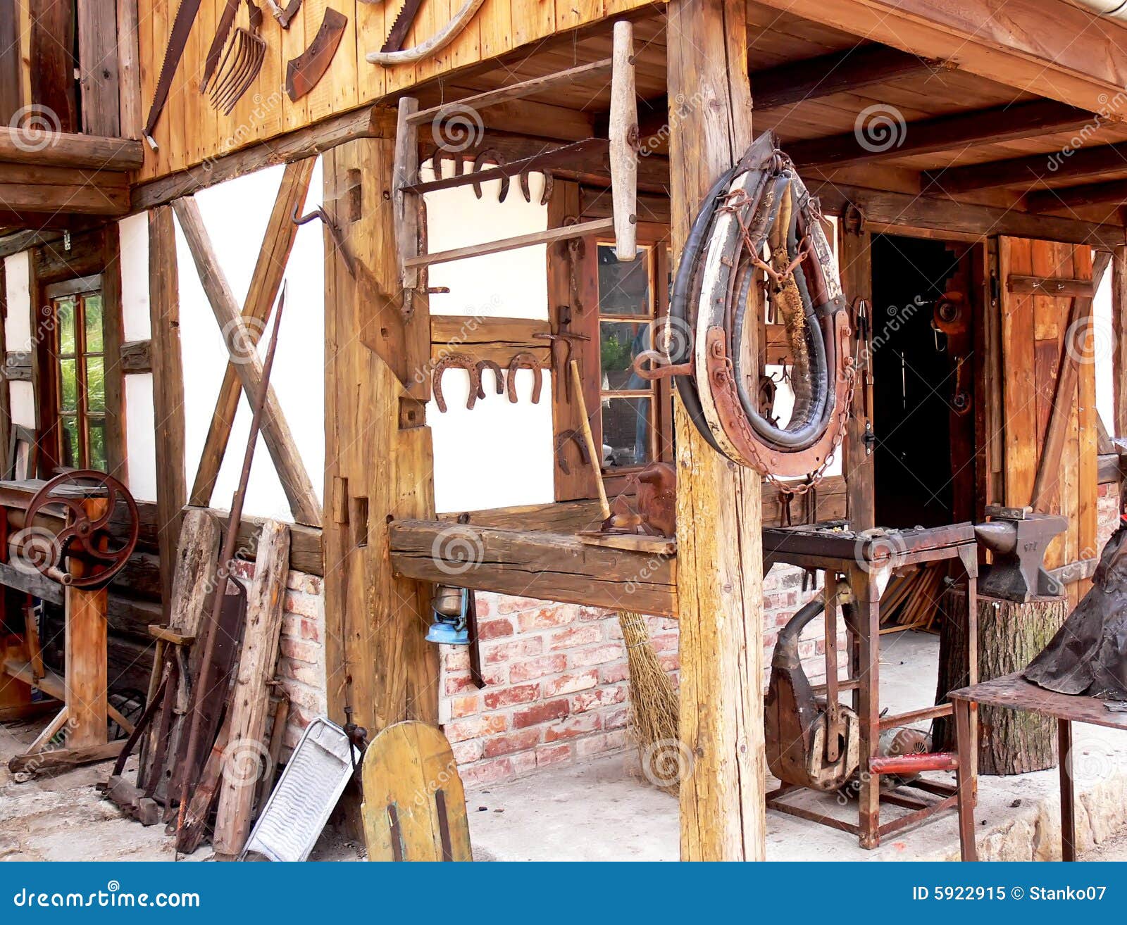 Blacksmith workshop stock image. Image of ages, block - 5922915