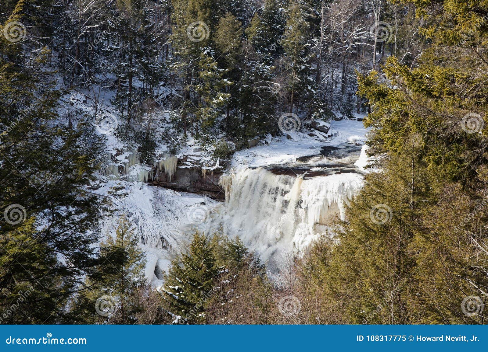 Blackwater Falls, WV stock image. Image of snow, stream - 108317775