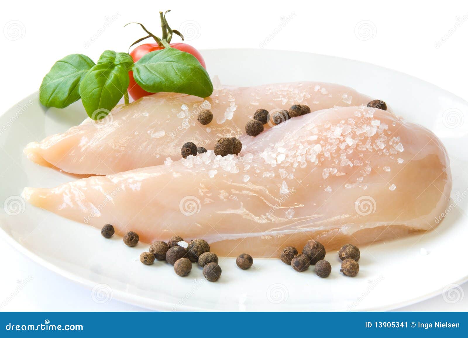 Blanc de poulet cru image stock. Image du filet, préparez - 13905341