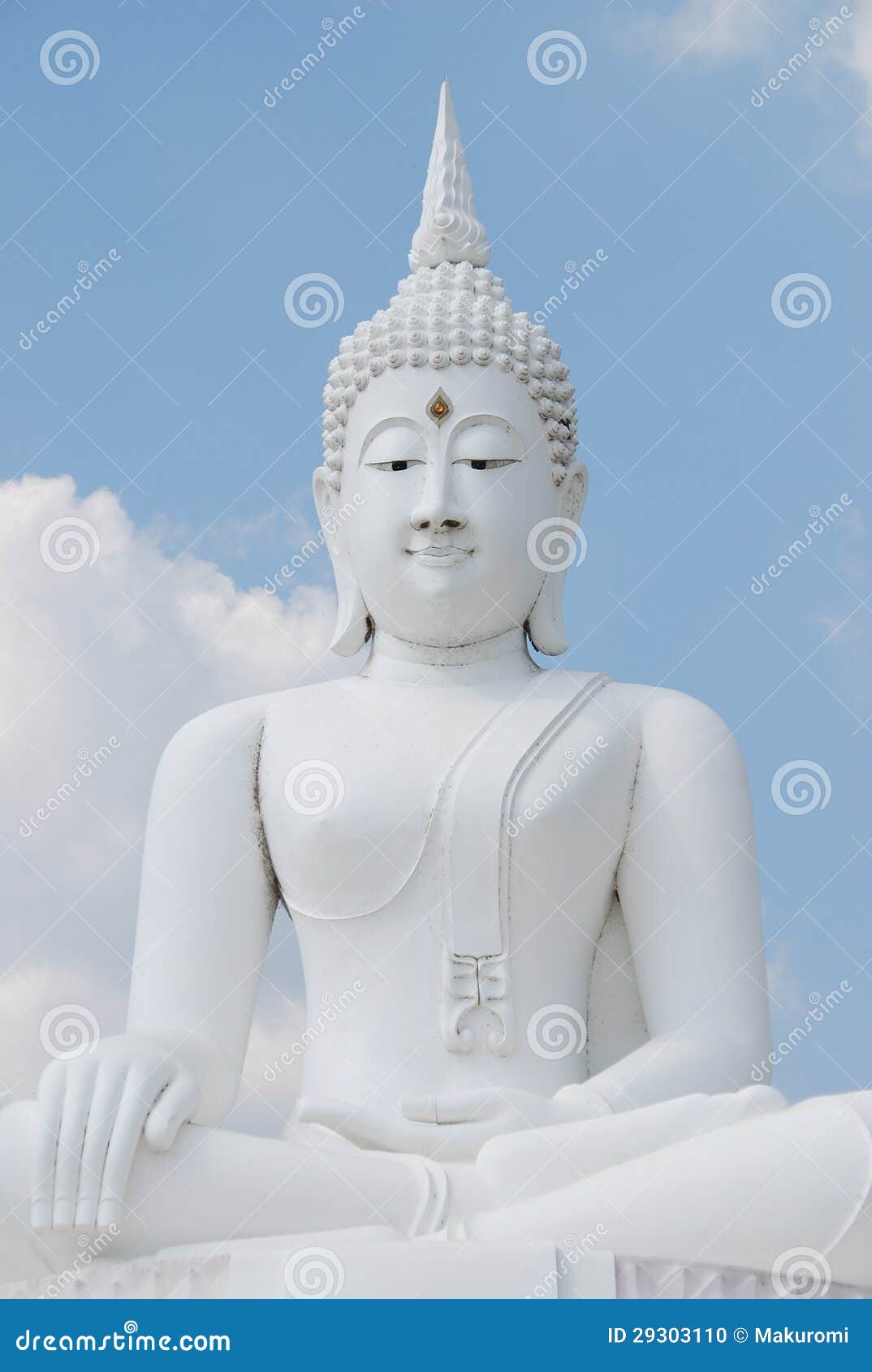 Blanco De La Estatua De Buda Foto de archivo - Imagen de calma, aislado ...