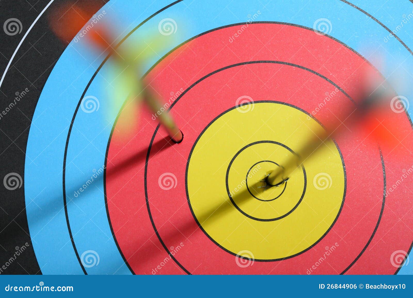 Blanco Del Golpe De La Flecha Foto de archivo - Imagen de golpe, exacto ...