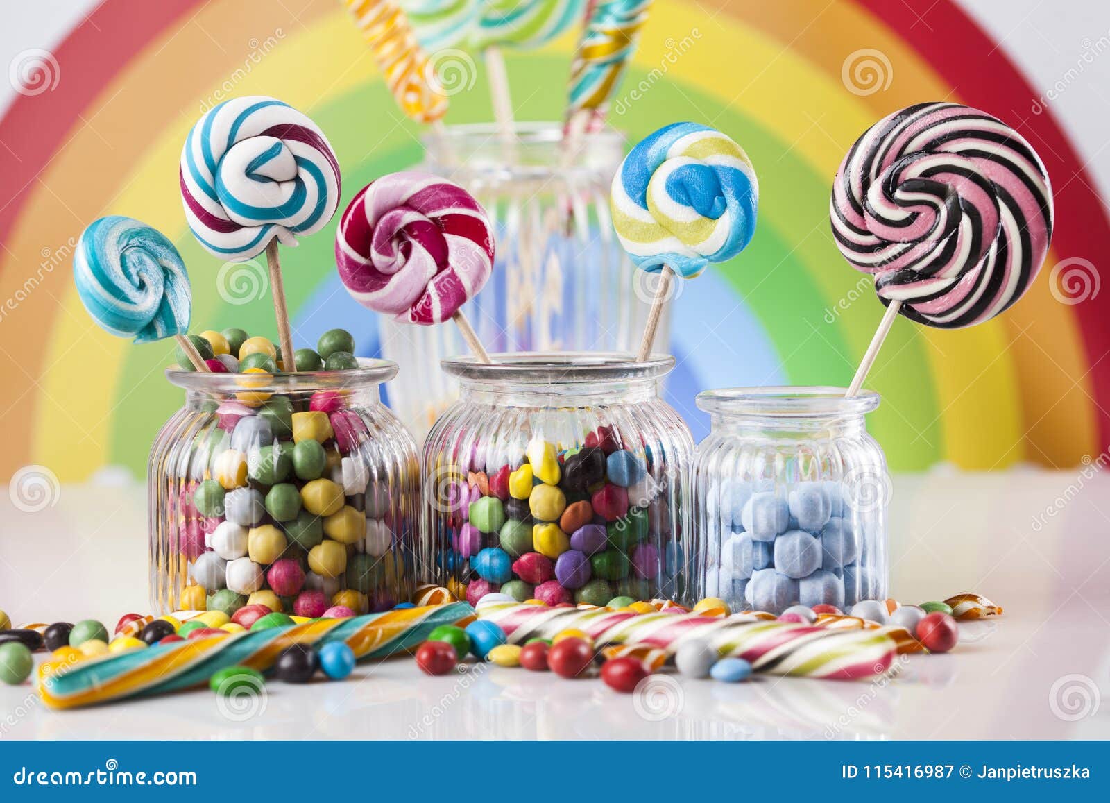 Blandade Godisar Inklusive Klubbor, Gummibollar Fotografering för ...