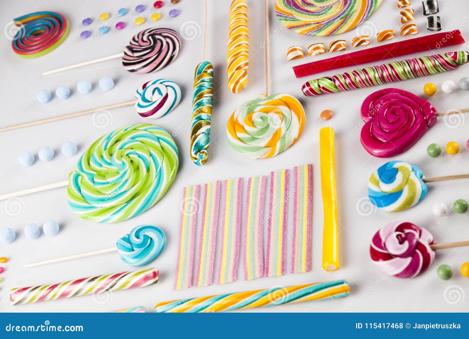 Blandade Godisar Inklusive Klubbor, Gummibollar Arkivfoto - Bild av ...