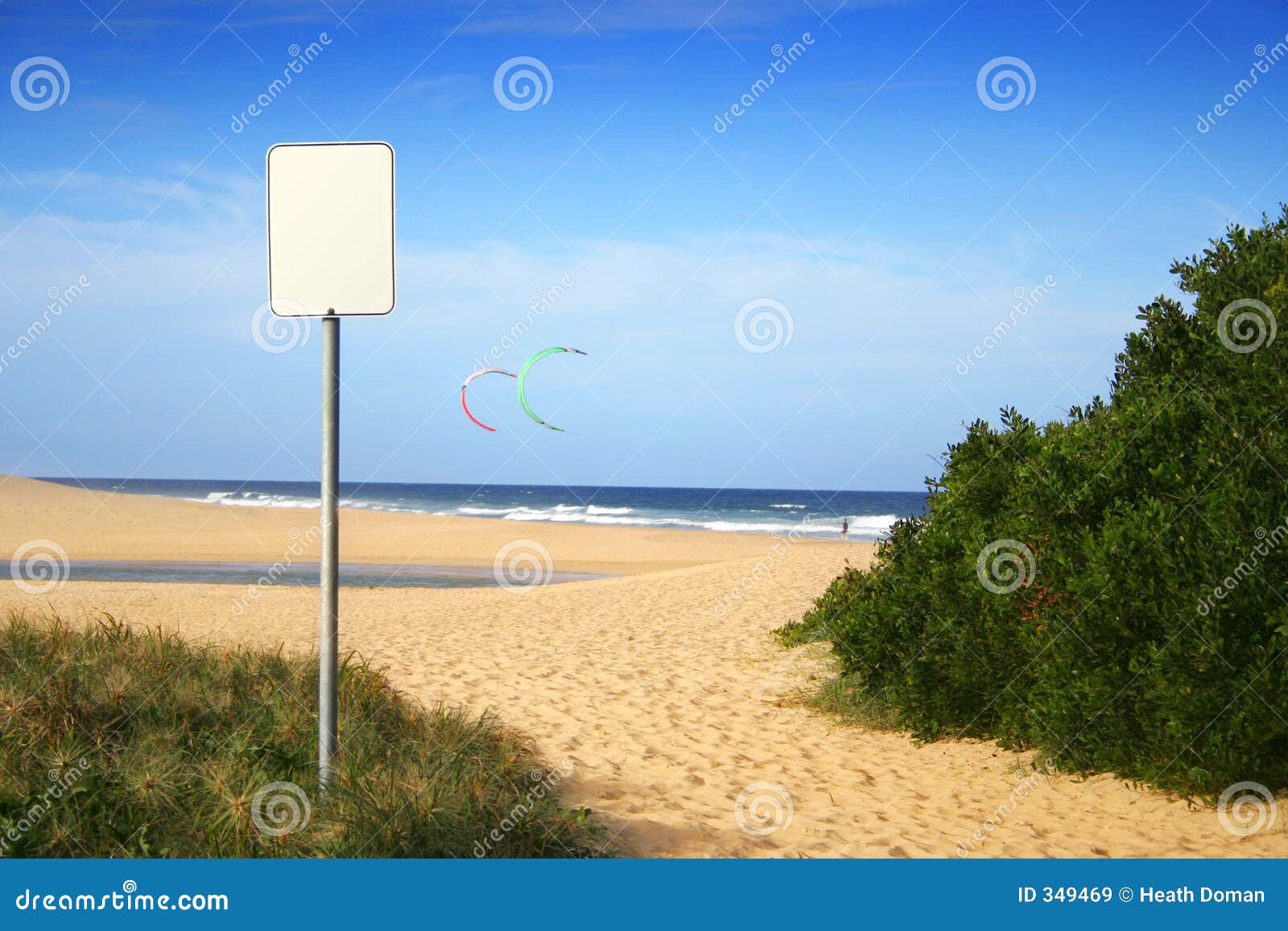 Blank Beach Sign Royalty-Free Stock Image | CartoonDealer.com #32876284