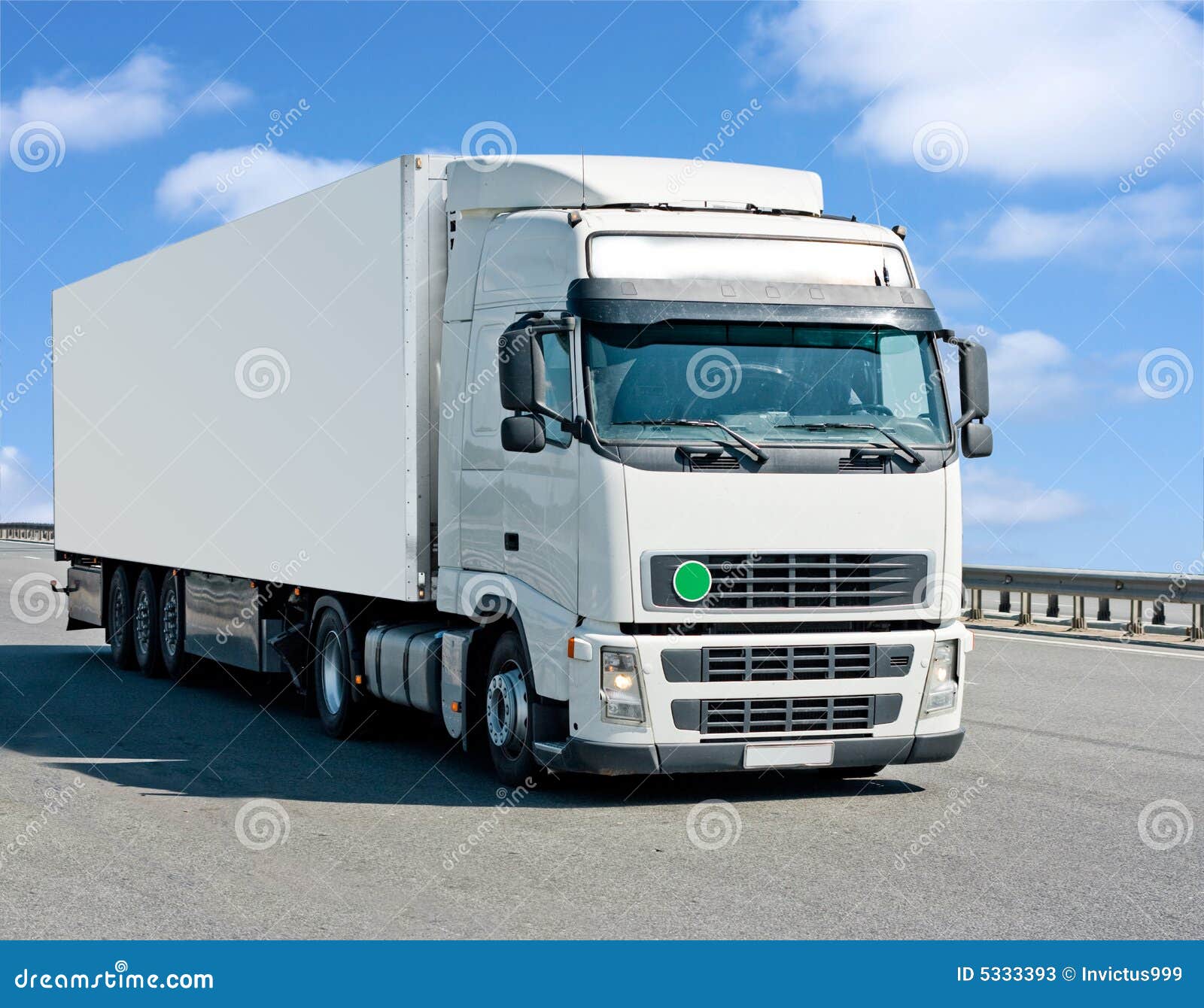 Blank container truck stock image. Image of green, grass - 5333393