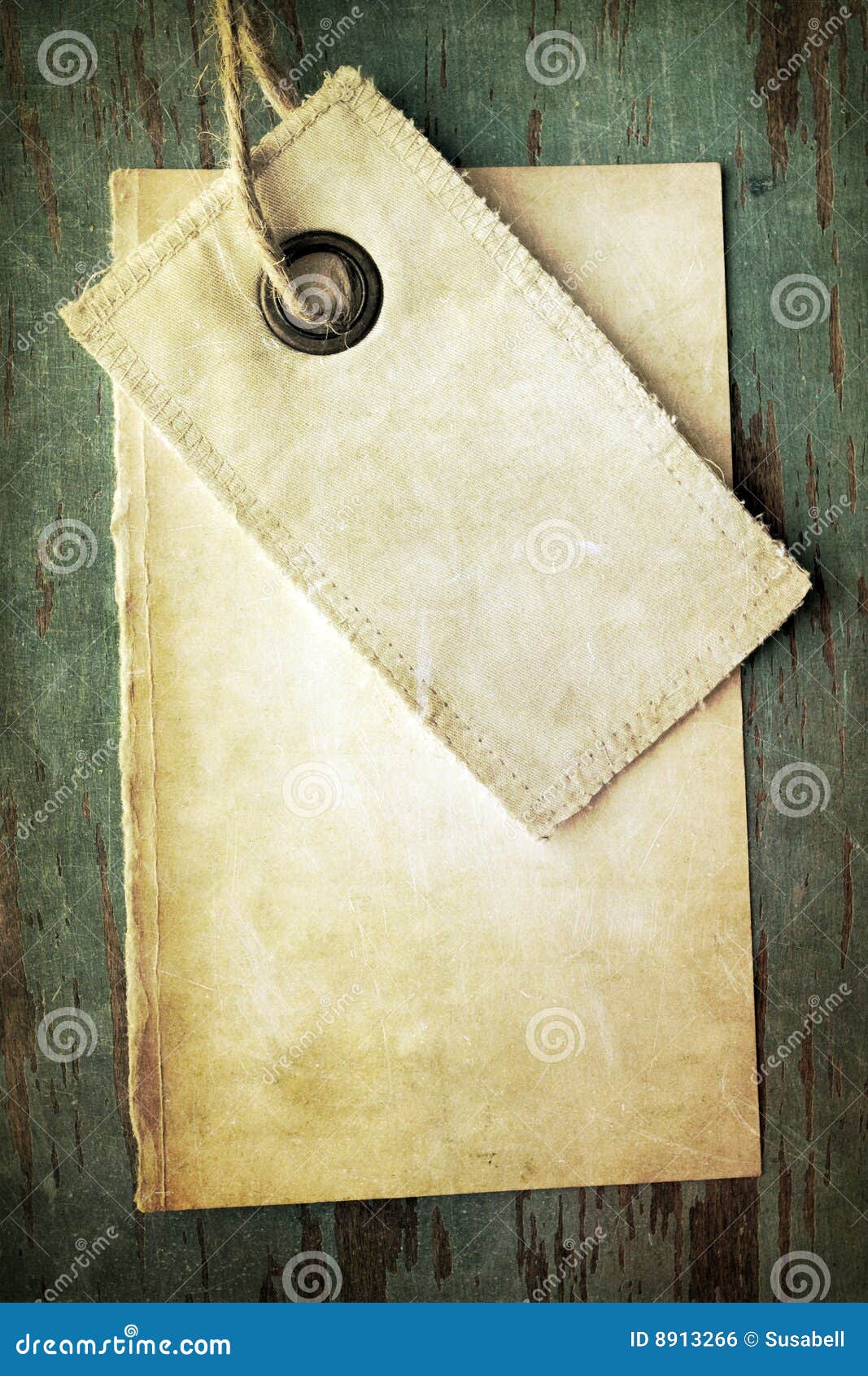 Blank gammal paper etikett arkivfoto. Bild av tvinna, antikviteten ...