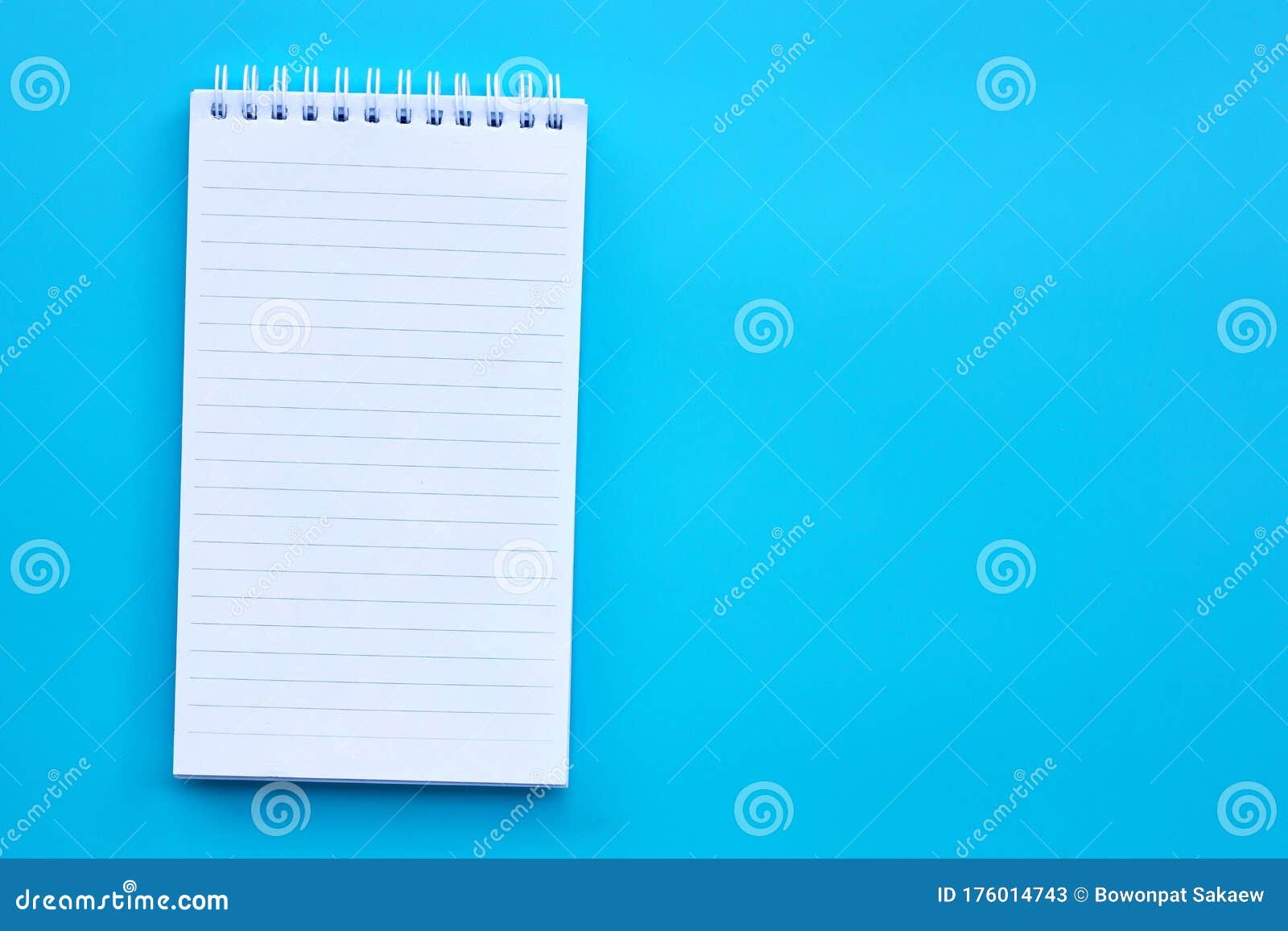 Blank Notepad on Blue Background Stock Image - Image of empty, desk ...