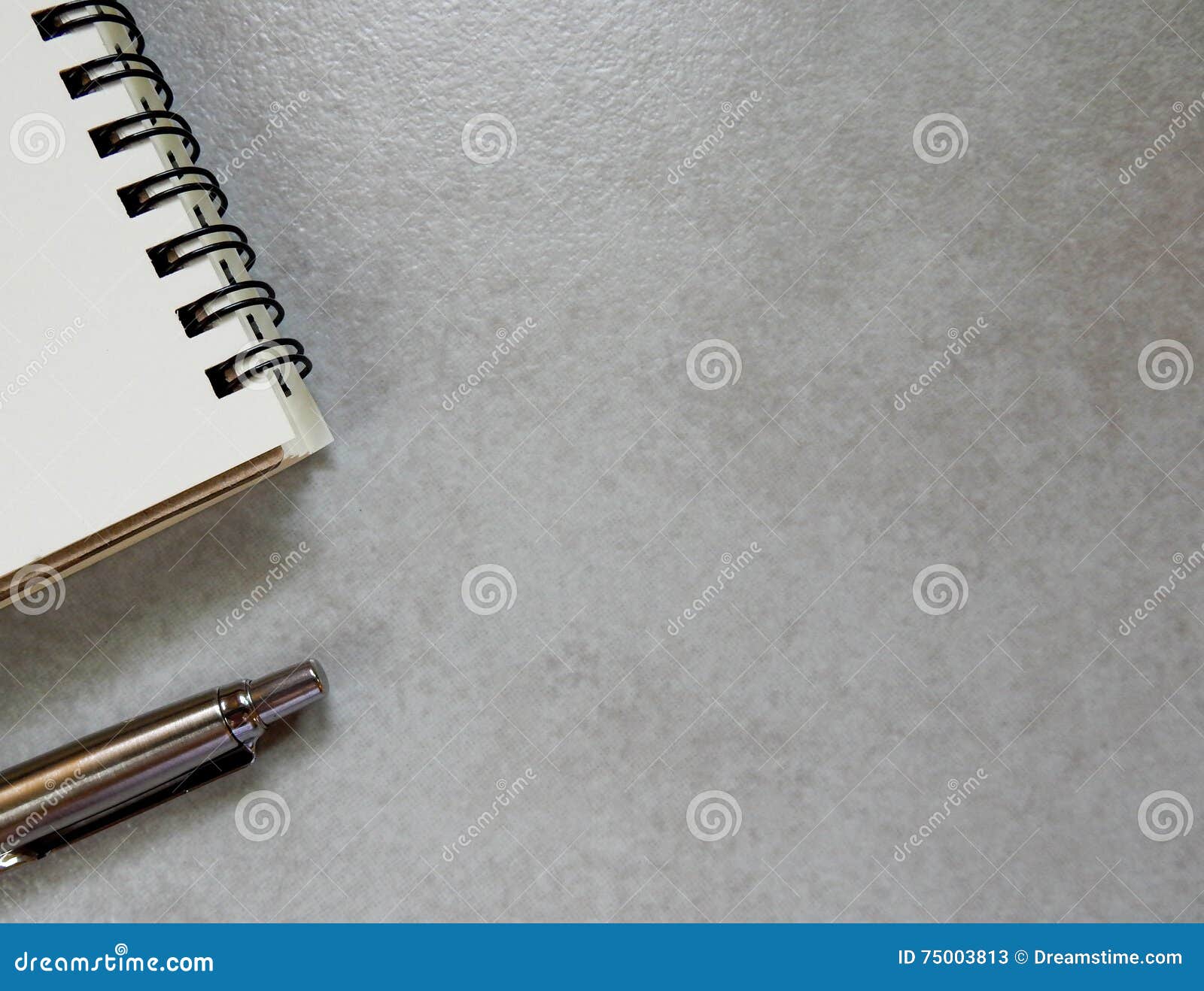 Blank paper note and pen stock image. Image of template - 75003813