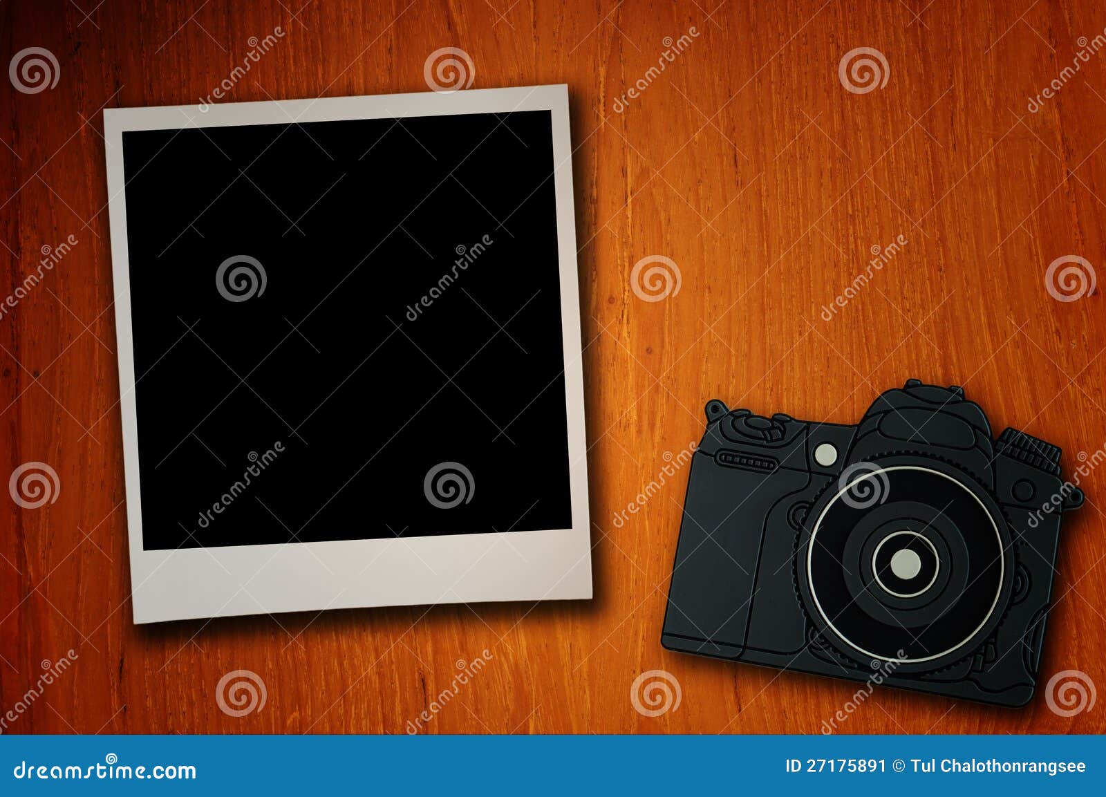 Blank Photo Paper And Camera Stock Image - Image of retro, print: 27175891