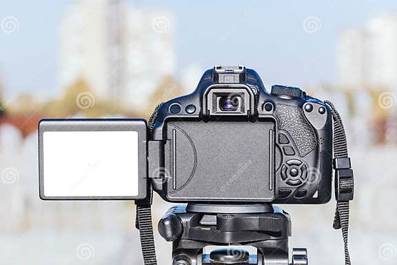 Blank screen on camera stock image. Image of hand, palm - 61647727