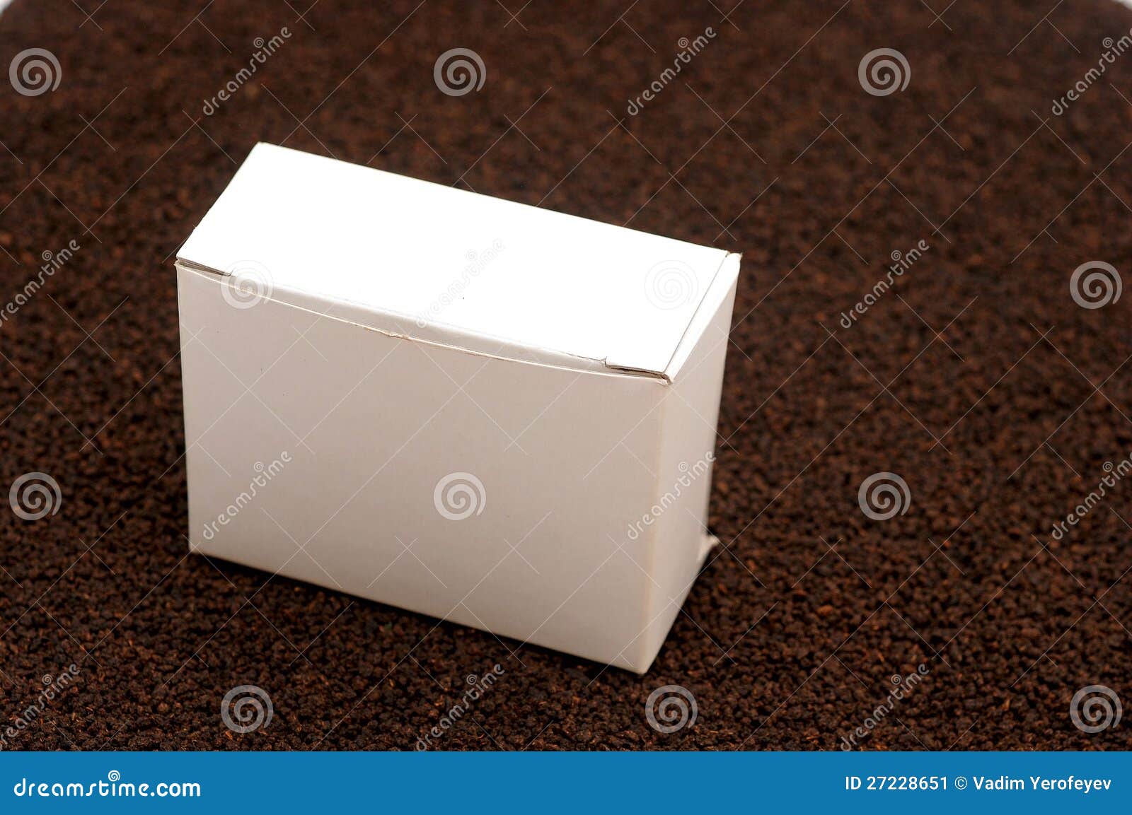 Blank White Box on Black Tea Stock Image - Image of caffeine, detail ...