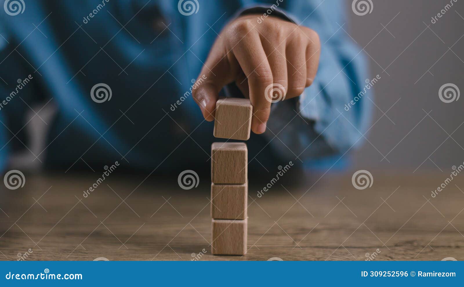 Blank Wooden Cubes On The Table With Copy Space, Empty Wooden Cubes For ...
