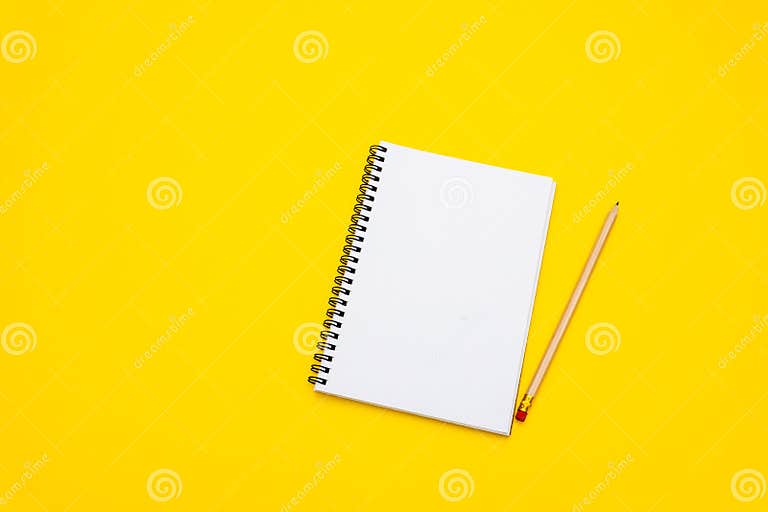 Blank Writing Pad for Ideas and Inspiration on Colored Background Stock ...