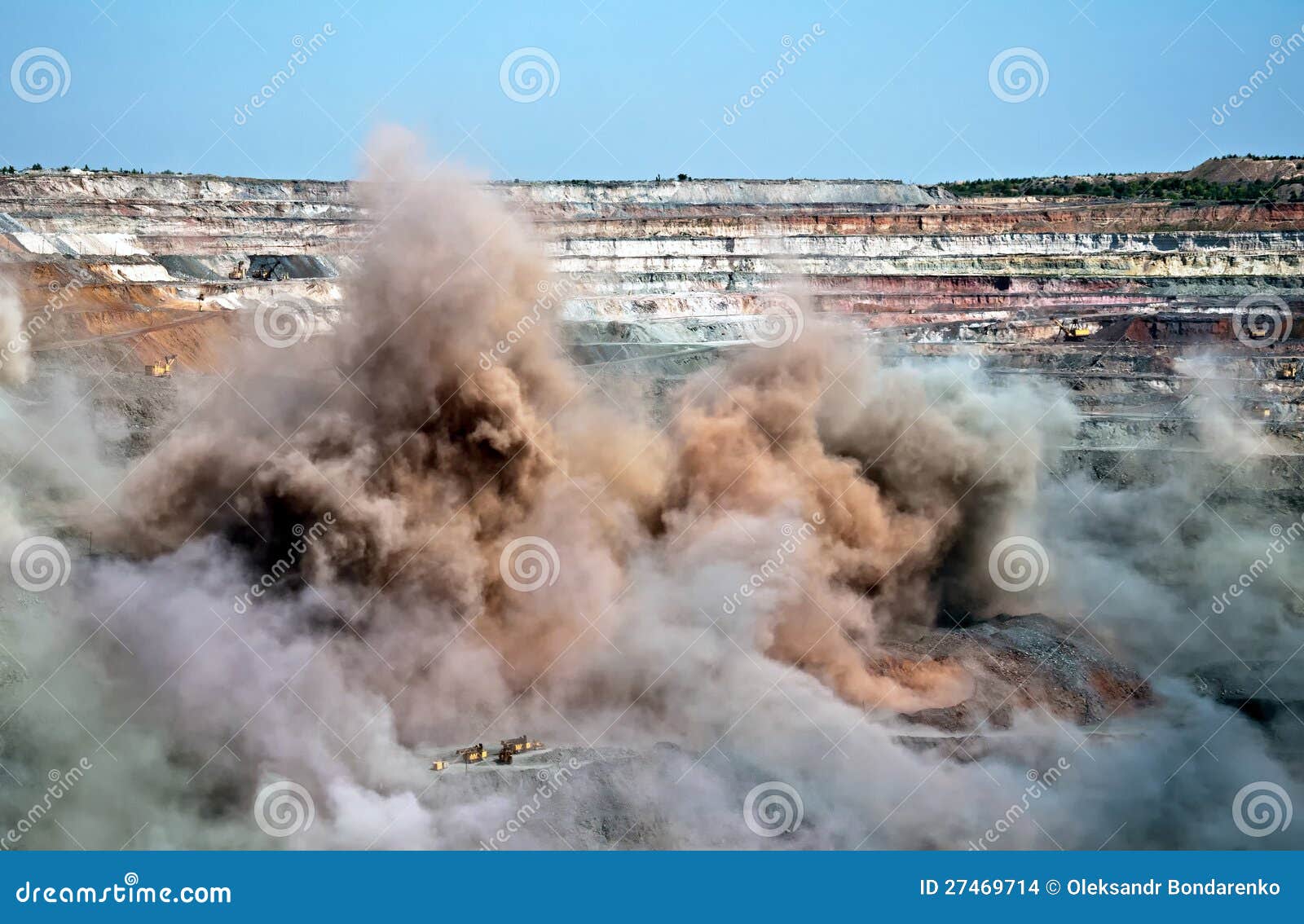 Blast in open cast mine stock photo. Image of dust, action - 27469714