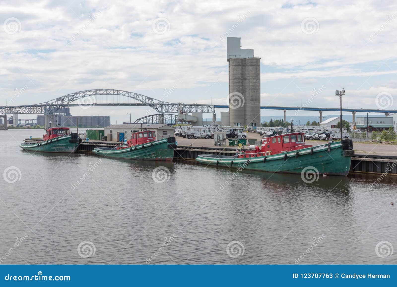 Blatnik Bridge with Harbor Patrol Boats Editorial Stock Photo - Image ...