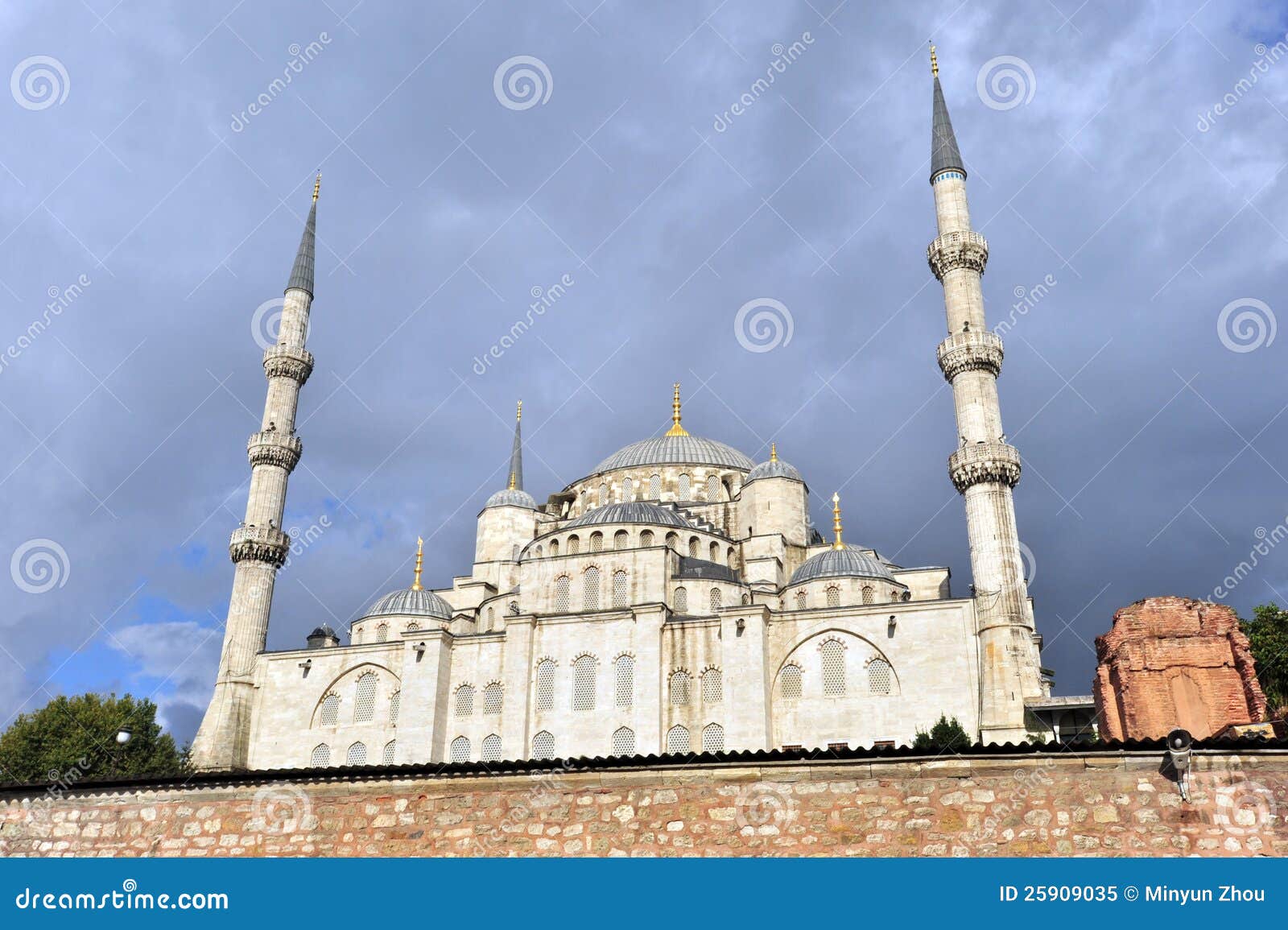 Blaue Moschee, Istanbul stockbild. Bild von kultur, kuppel - 25909035