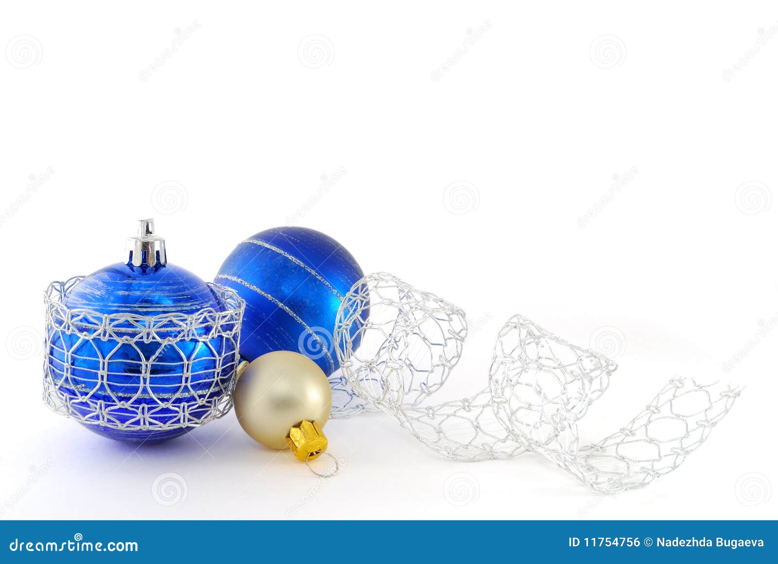 Blauwe en witte ballen stock foto. Image of kerstmis - 11754756