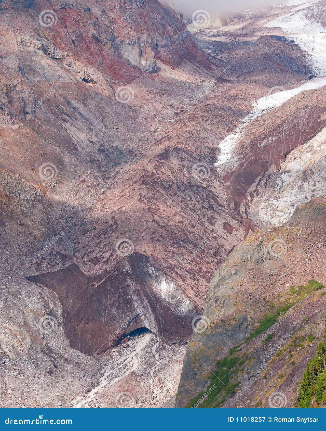 The Receding Sea Makes The Color Of The Beach Less Beautiful On The ...