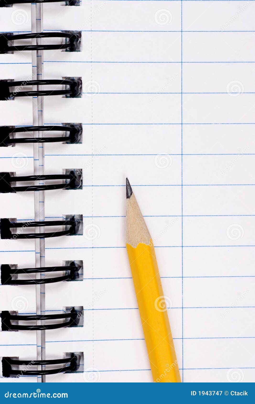 Bleistift Auf Notizbuch Bild. Bild: 1943747