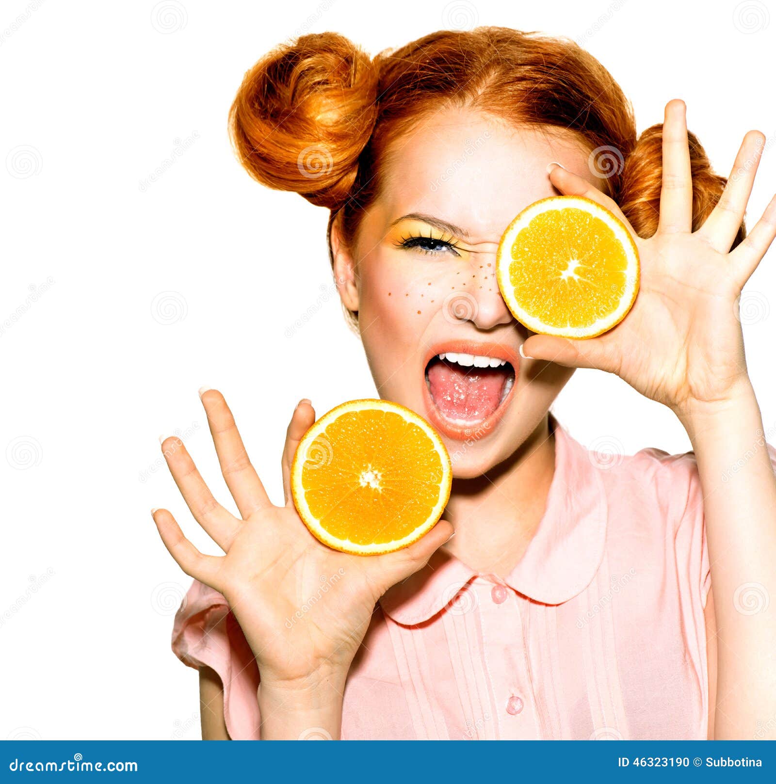 Blij Tienermeisje Met Grappig Rood Kapsel Stock Foto - Image of ...