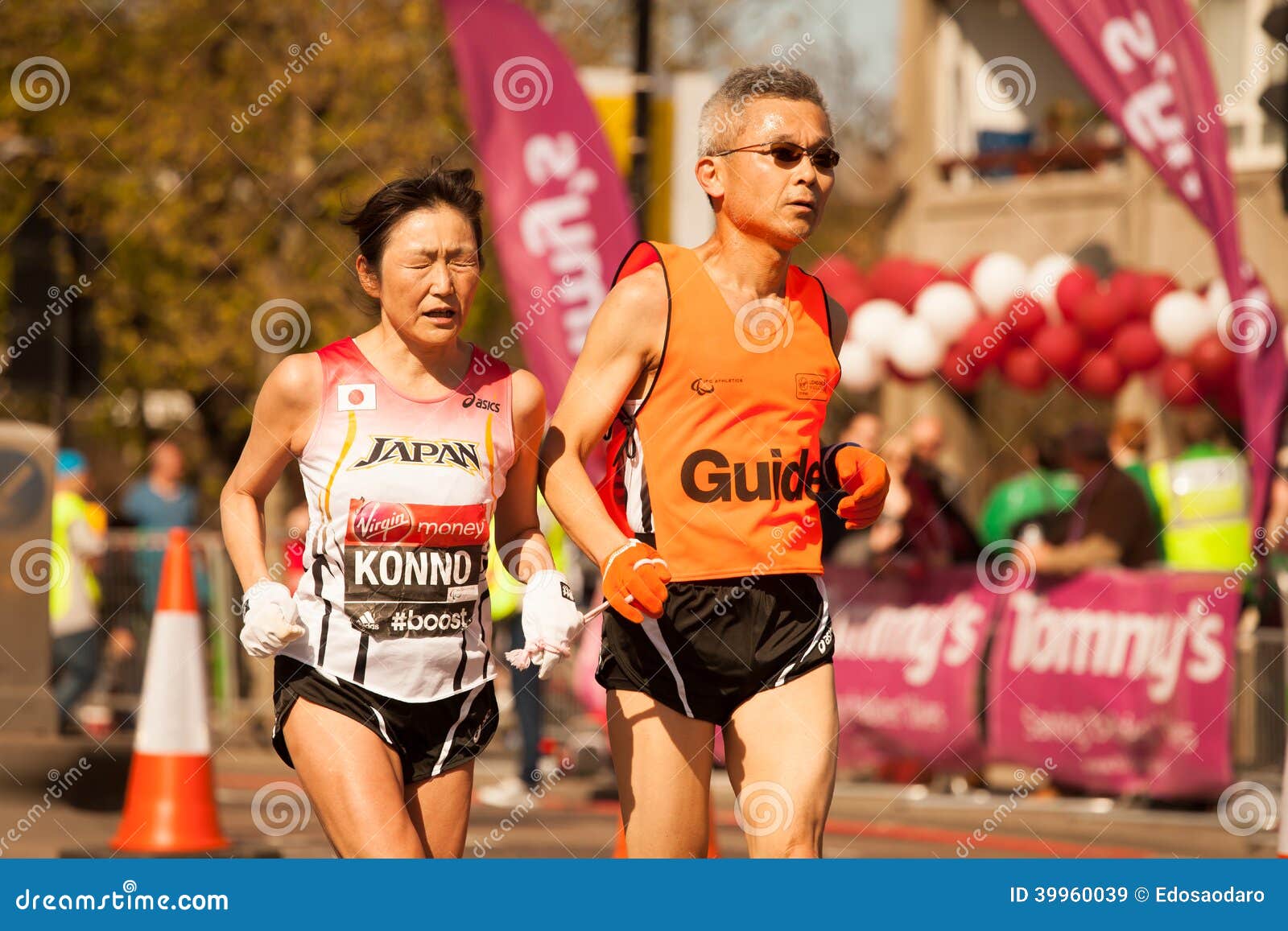 Disabled Blind Marathon Runner Editorial Stock Image - Image of japan ...