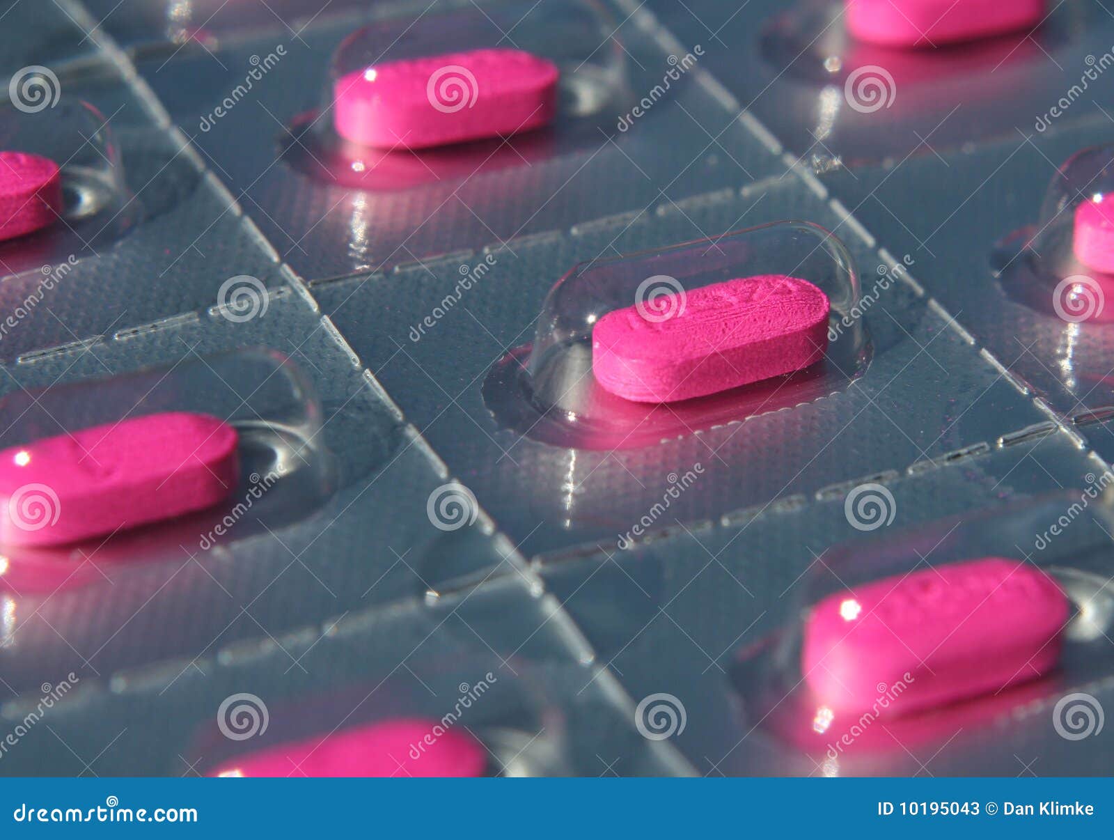 Blister pack of pink pills stock image. Image of tablets - 10195043