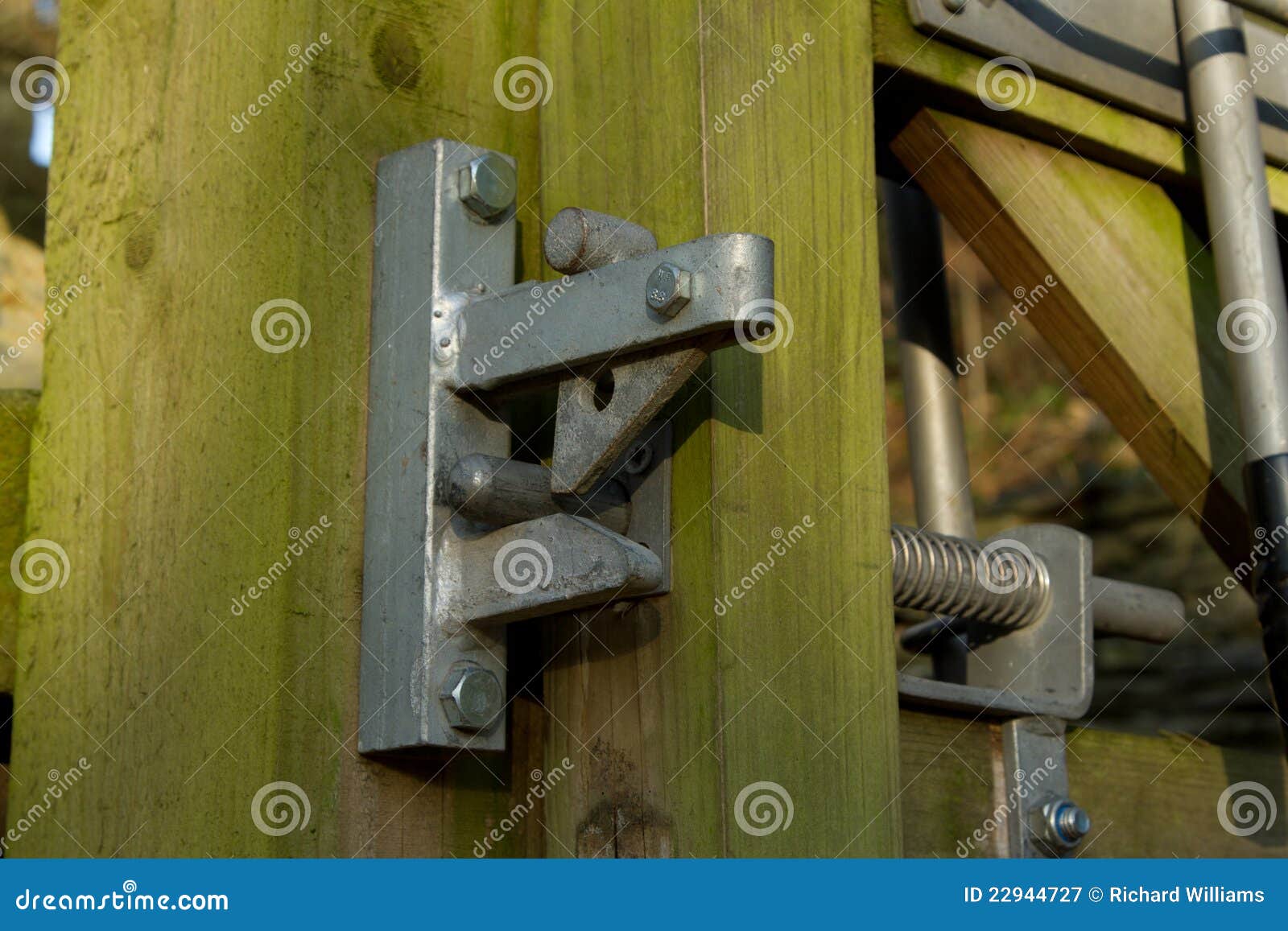 Blocage de porte. image stock. Image of loquet, objet - 22944727