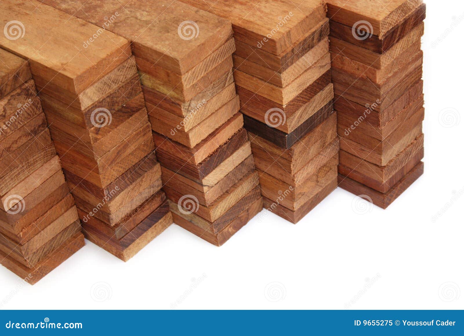 Blocchi di legno immagine stock. Immagine di legname, gruppo - 9655275