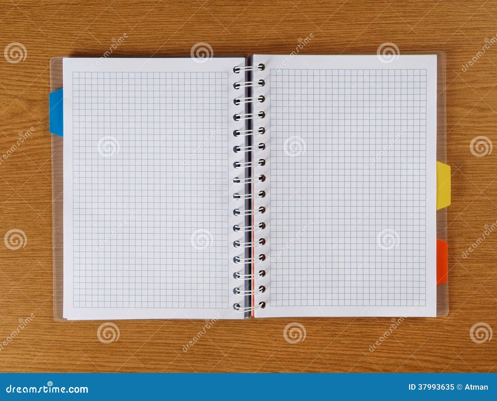 Blocco note a spirale immagine stock. Immagine di vuoto - 37993635