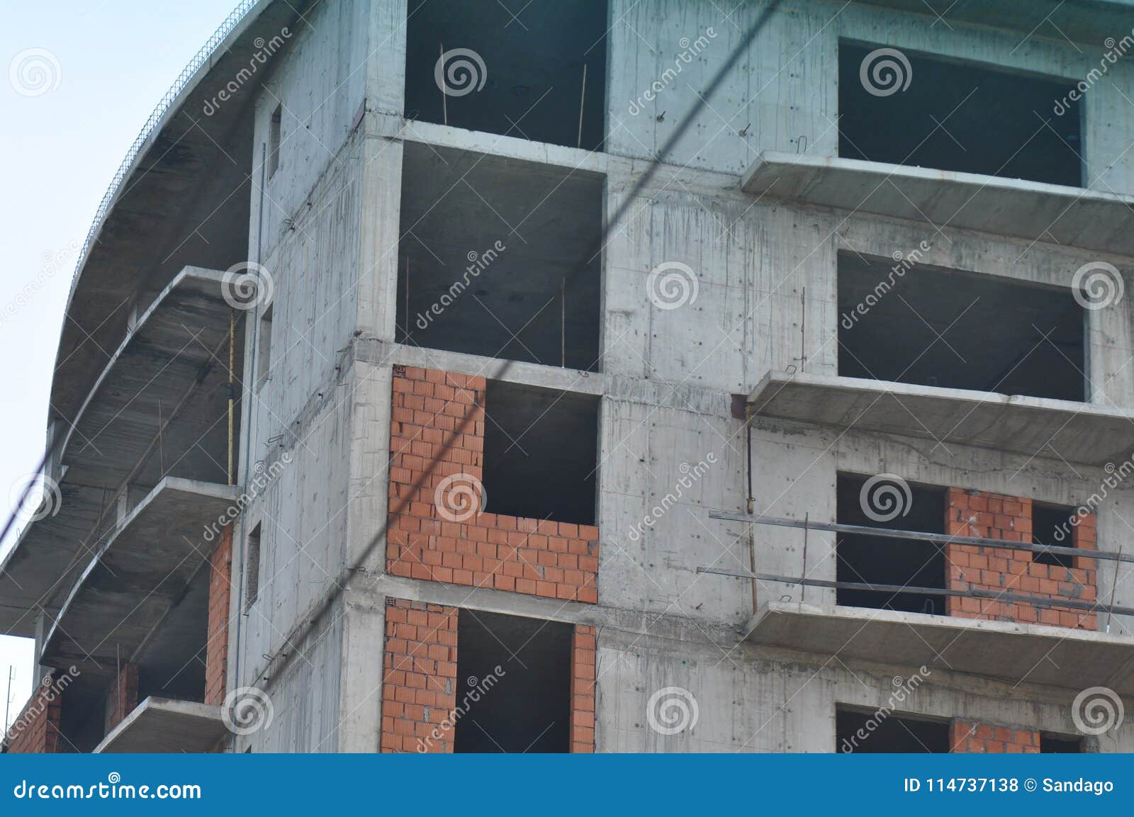 Block of Flats in Construction Stock Photo - Image of high, house ...