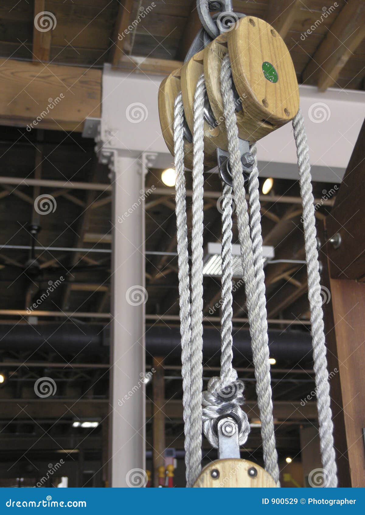 Block and Tackle for Heavy Lifting Stock Image - Image of beam, wood ...