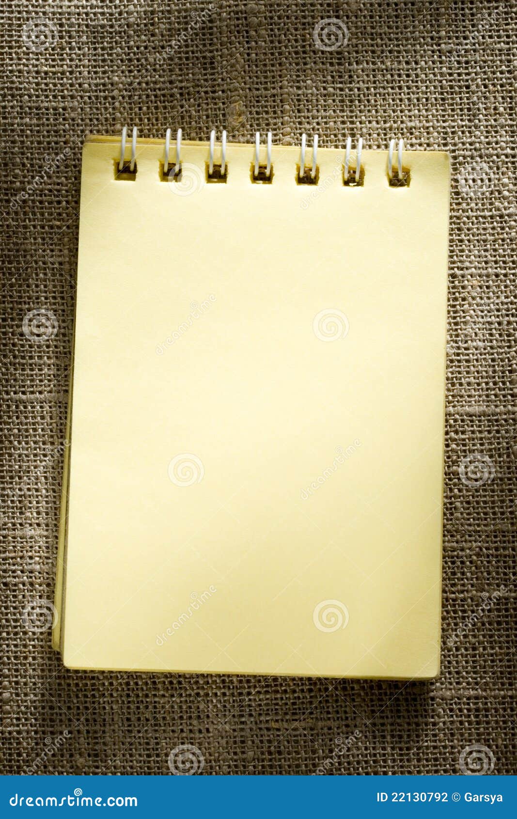 Blocnote stock foto. Image of schrijfpapier, lijst, open - 22130792