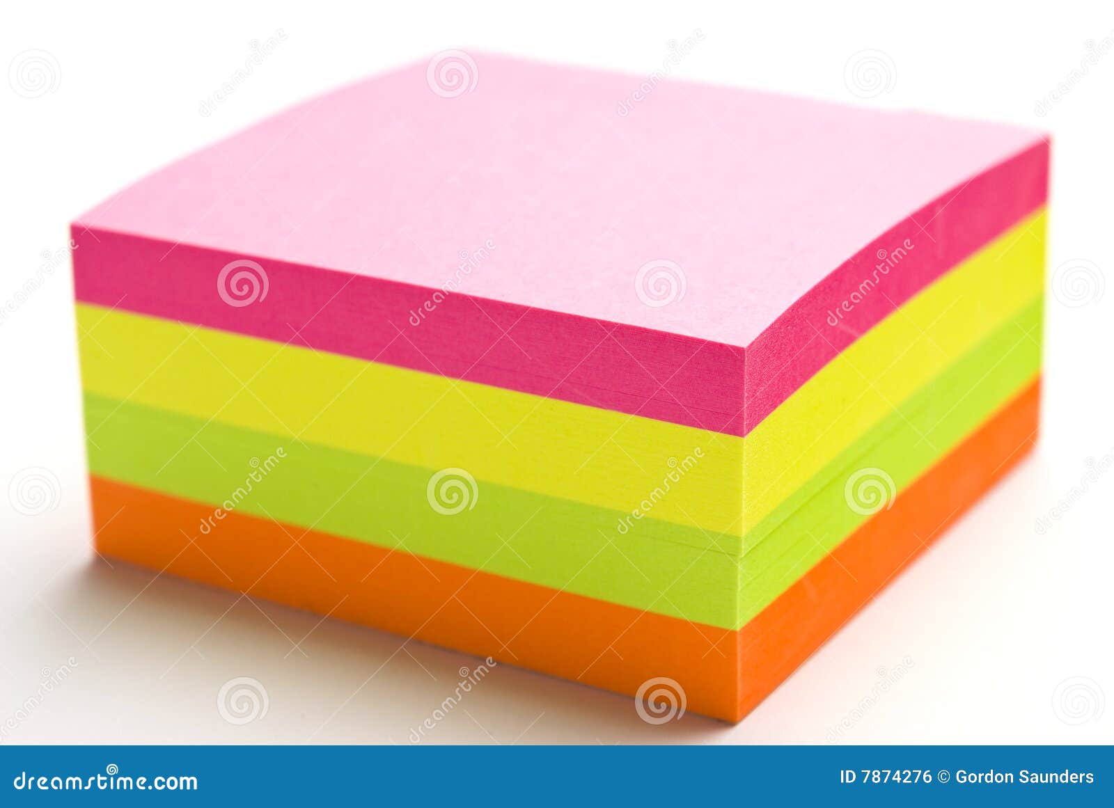 Bloco do post-it foto de stock. Imagem de papelaria, jogo - 7874276