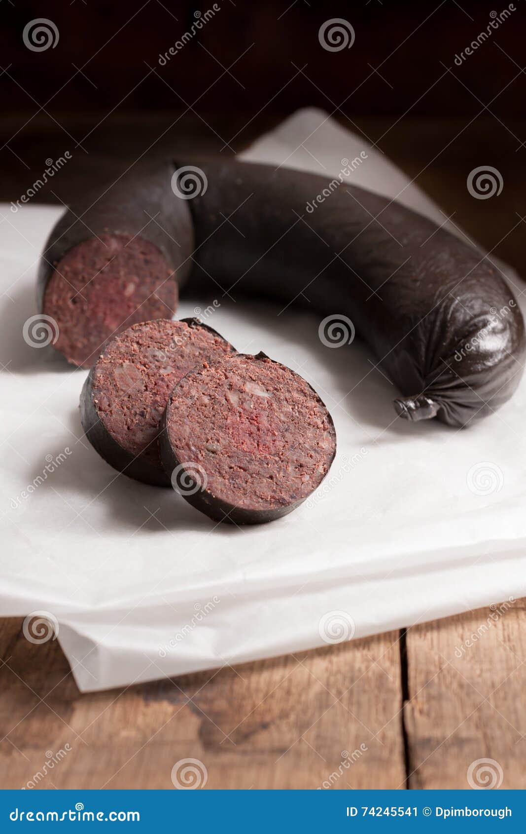 Bloedworst stock afbeelding. Image of keuken, traditioneel - 74245541