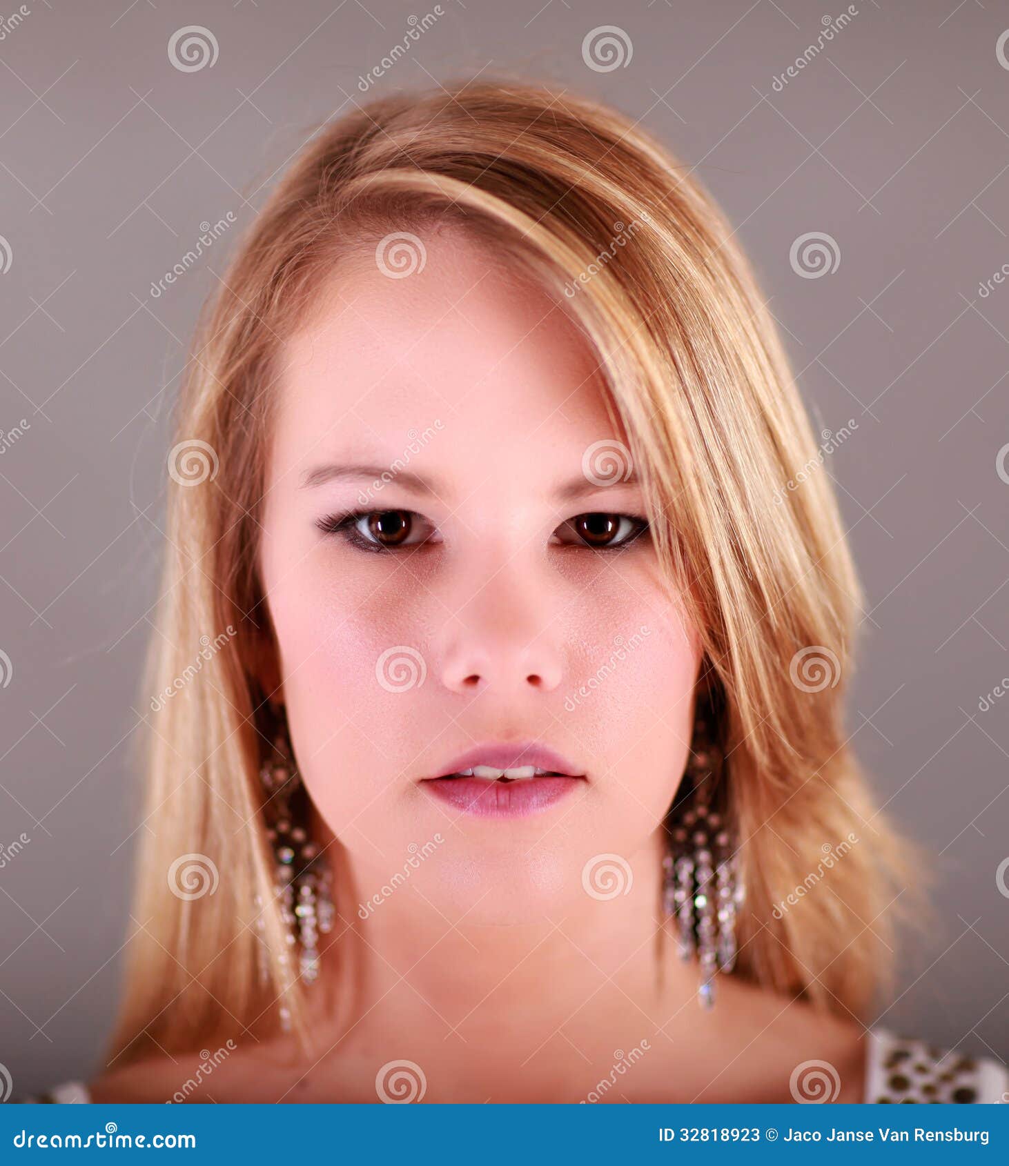 Blond lady looking forward stock image. Image of depth - 32818923