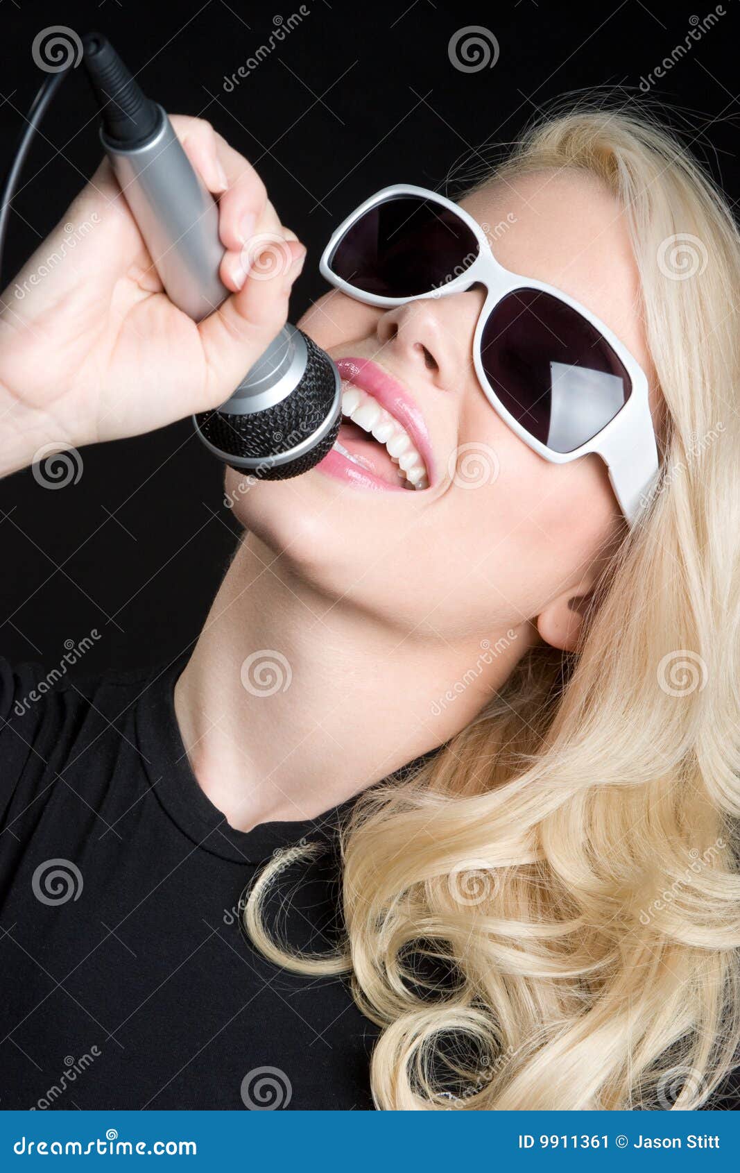 Blond Singer stock image. Image of smiling, singer, karaoke - 9911361