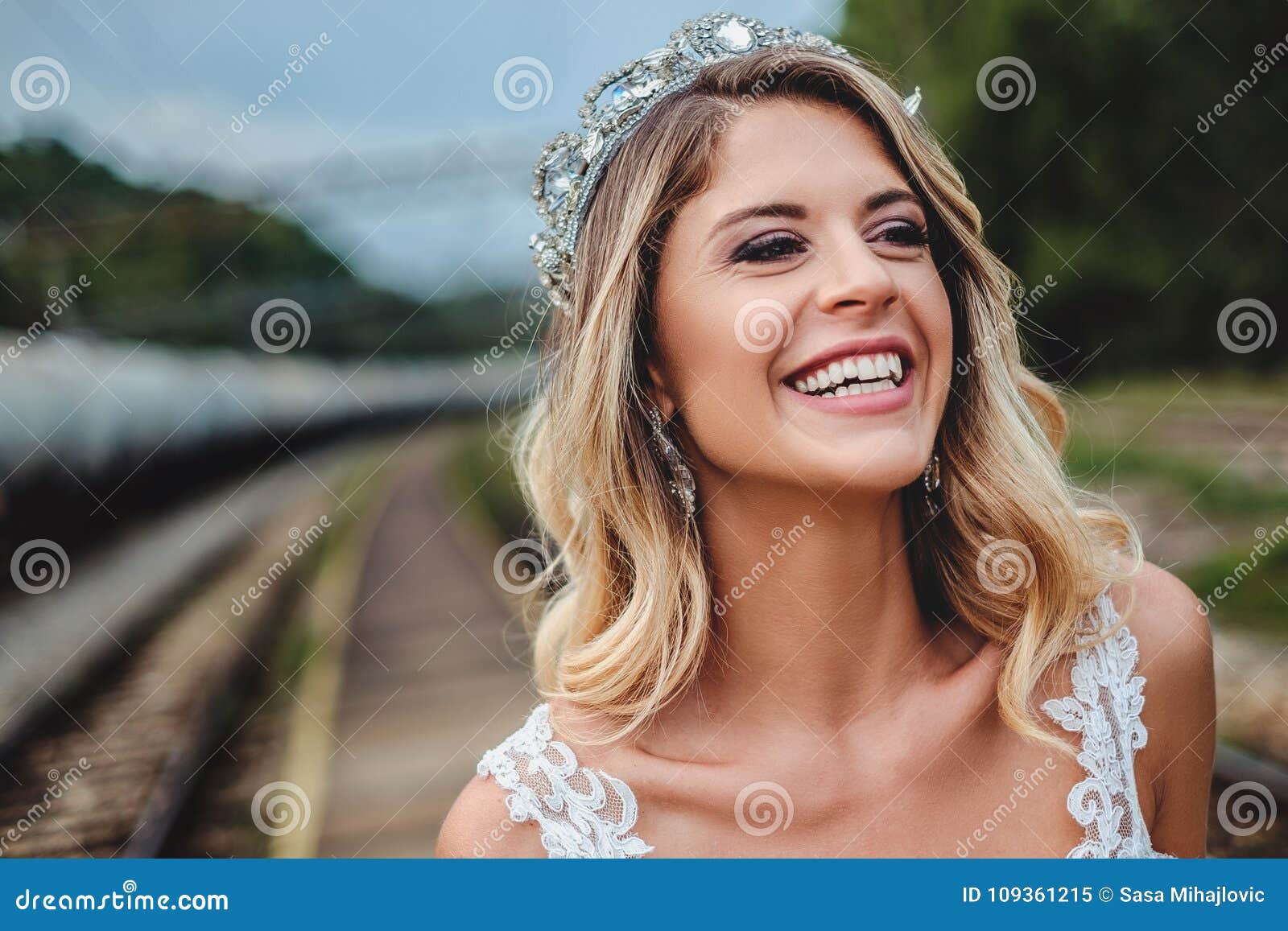 Blonde Bride Smiling and Looking To the Side Stock Image - Image of ...