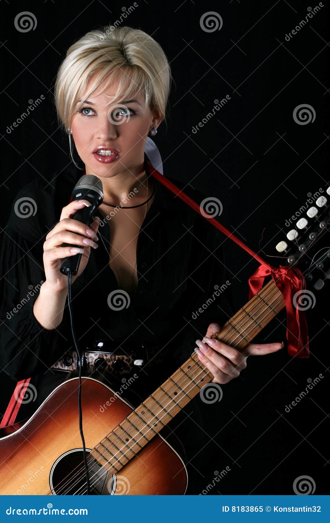 Blonde singer stock image. Image of face, beautiful, healthy - 8183865