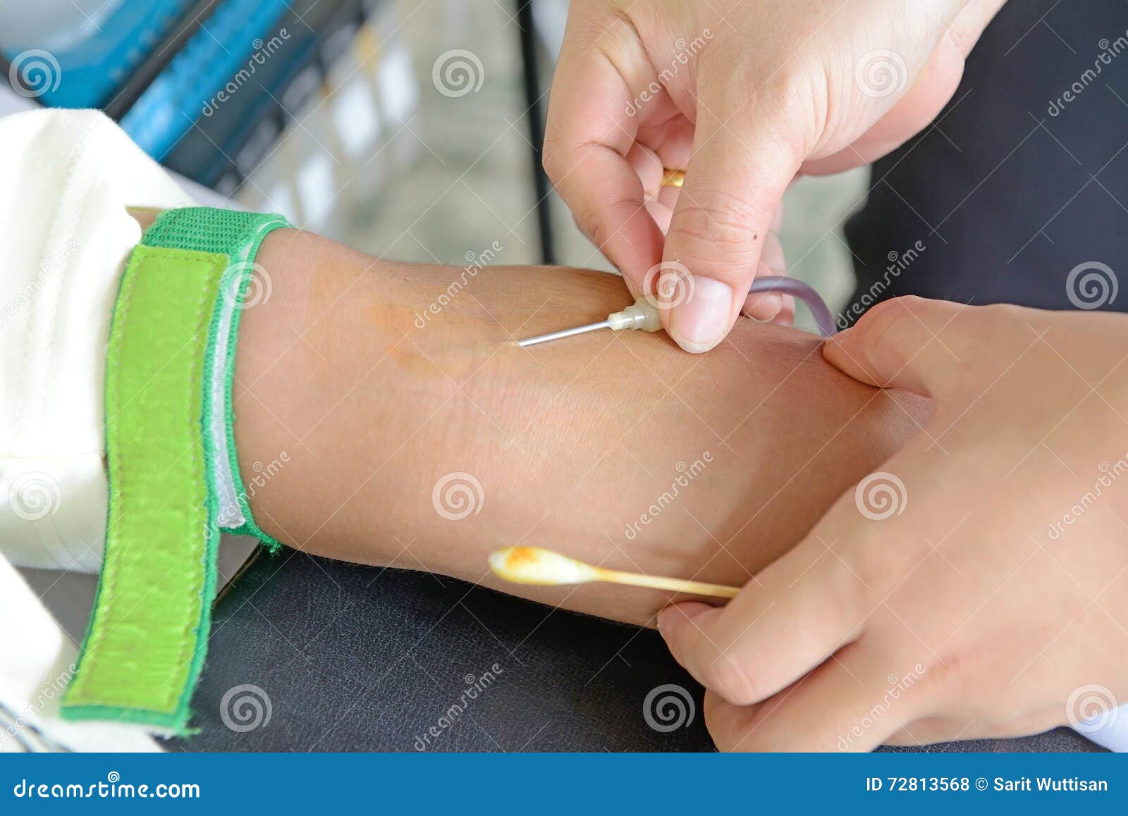 Blood extraction stock photo. Image of experiment, beauty - 72813568