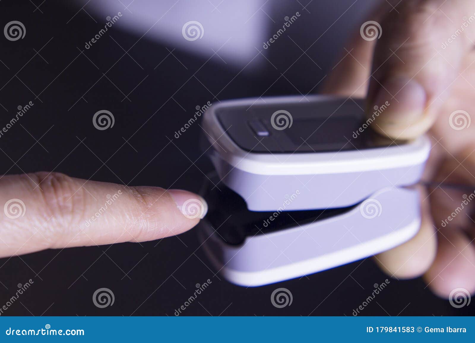 Blood oxygen finger meter stock image. Image of heartbeat - 179841583
