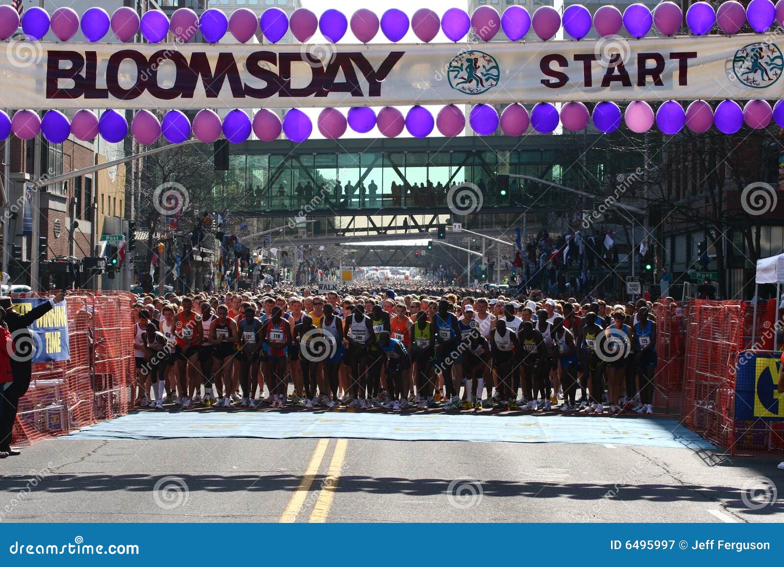 Bloomsday Fun Run 2008 Starting Line Editorial Photography - Image of ...