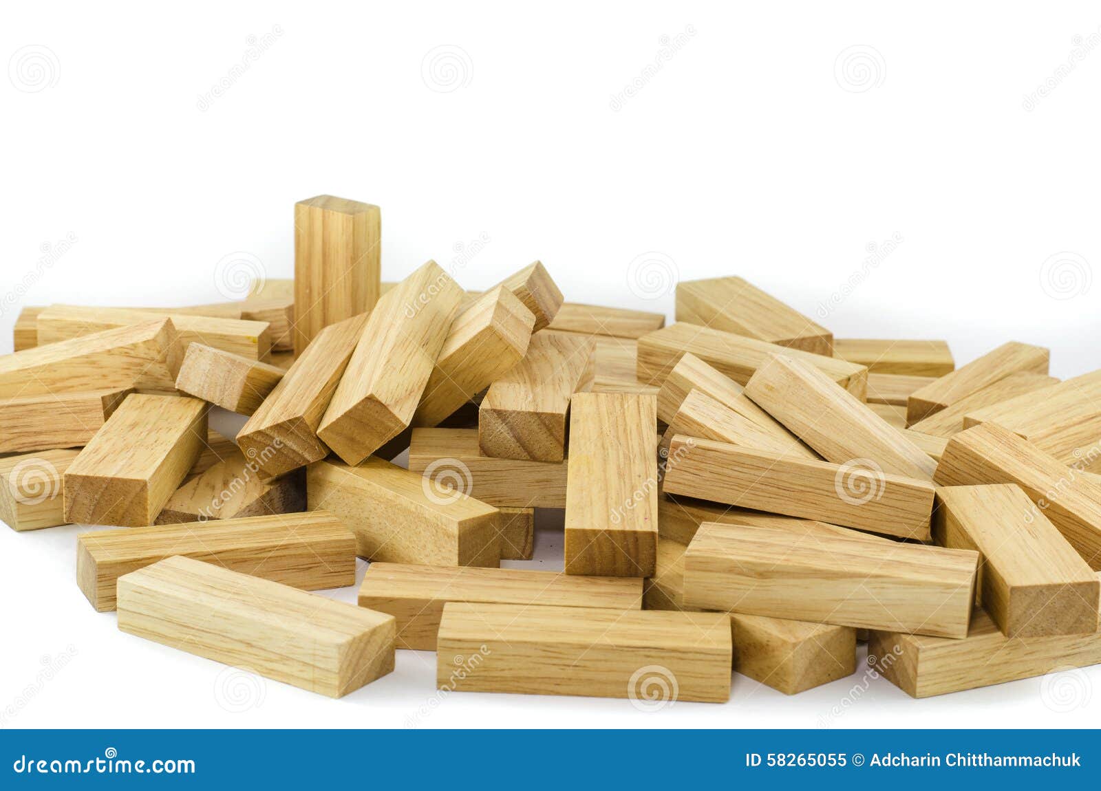 Bloque Le Jeu En Bois (le Jenga) Image stock - Image du effectuez, bloc ...