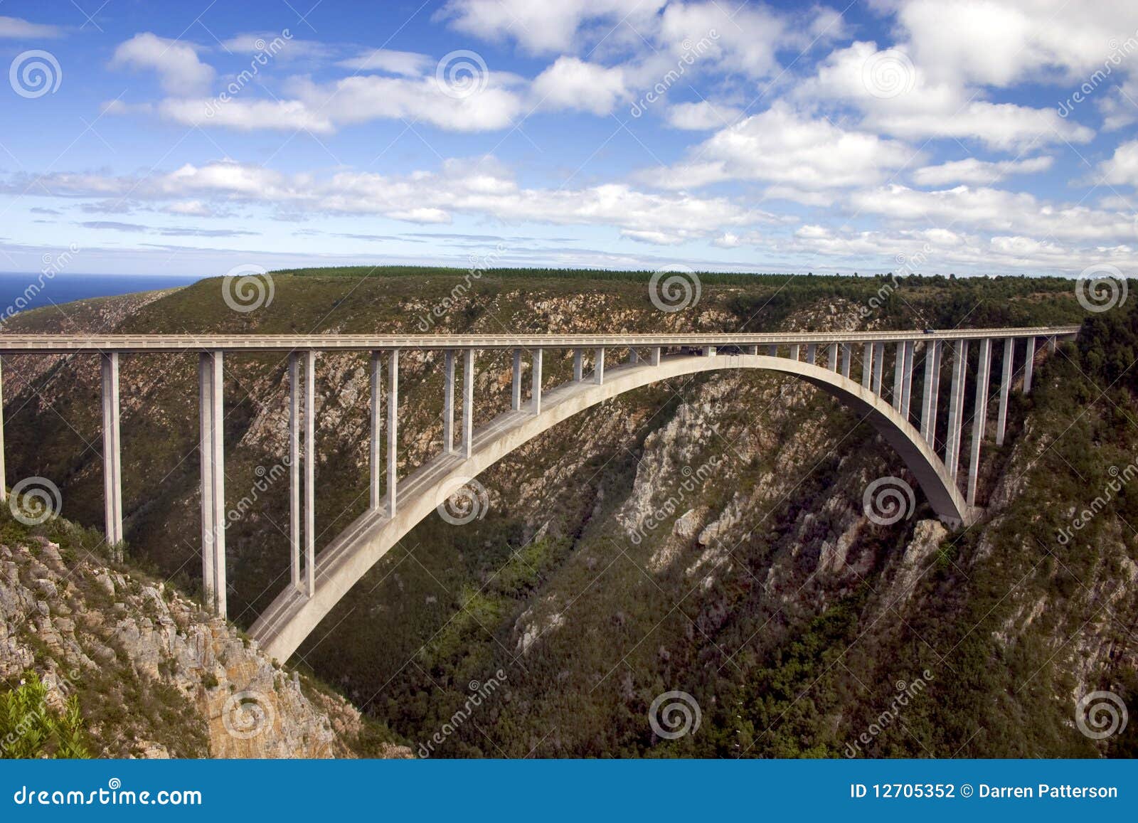 Bloukrans River Bridge stock photo. Image of bungie, south - 12705352