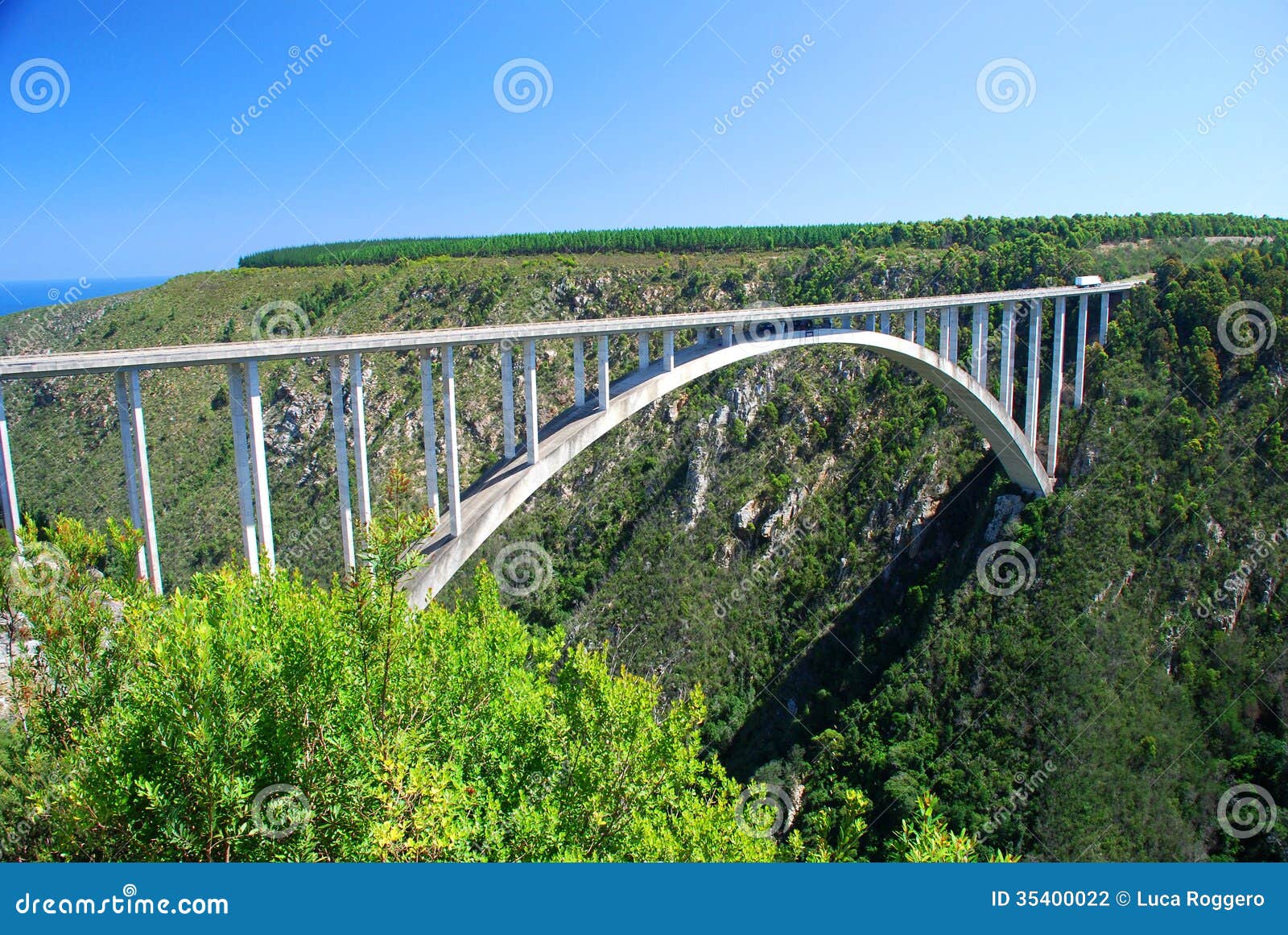 Bloukransbrug, Zuid-Afrika stock foto. Image of spanwijdte - 35400022