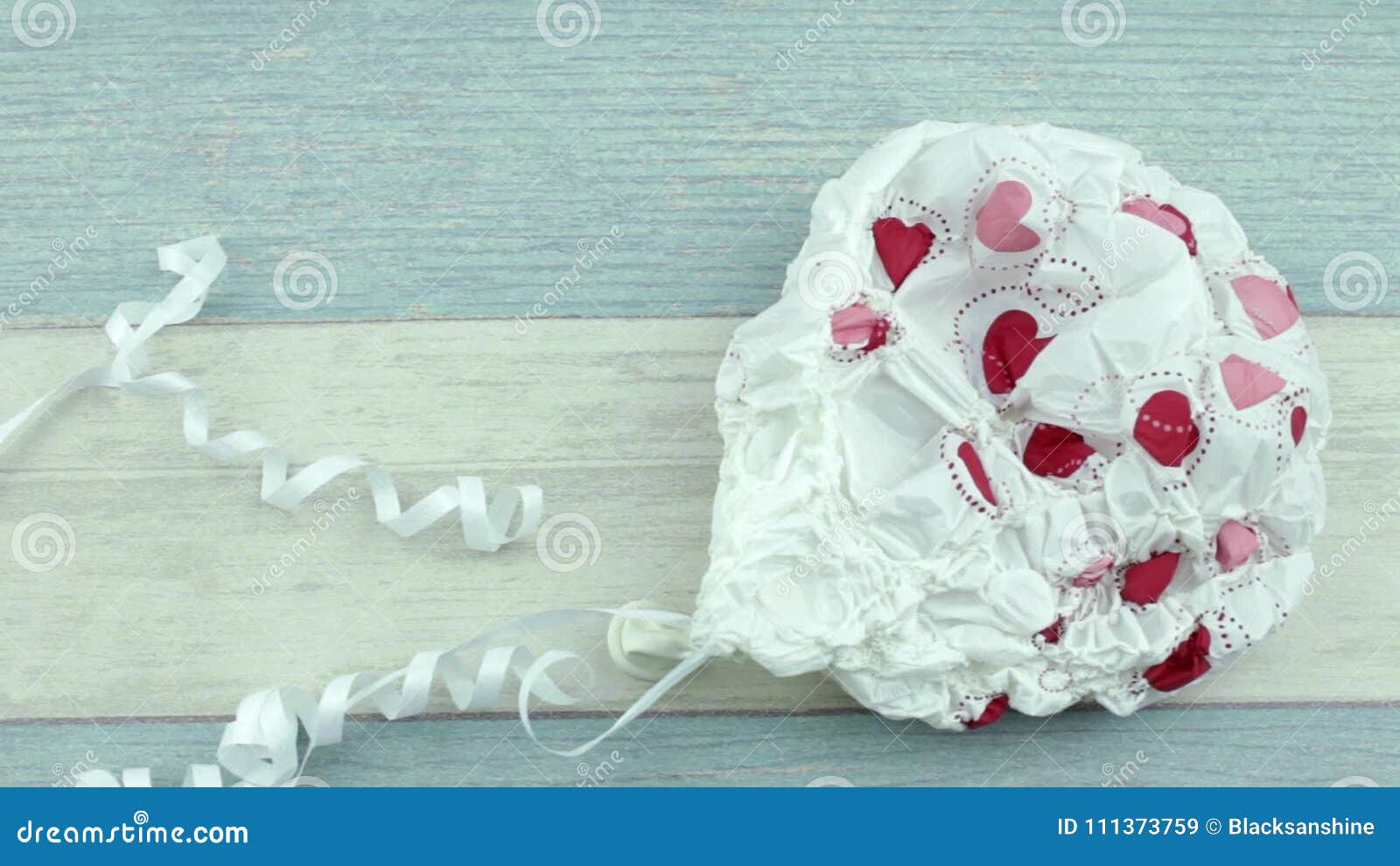 Wrinkled Balloon Stock Footage & Videos - 2 Stock Videos