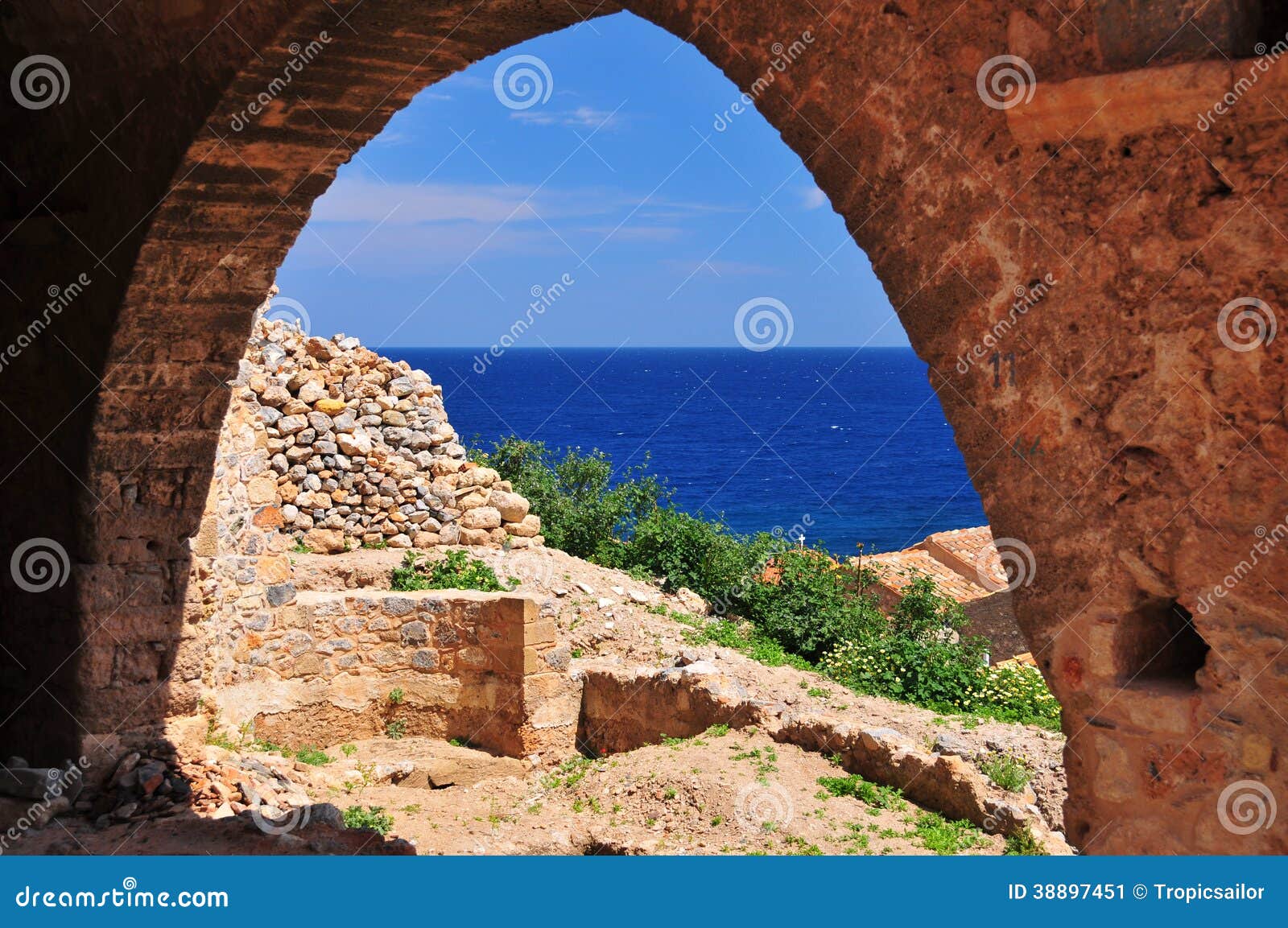 The blue Aegean sea stock image. Image of historic, arch - 38897451